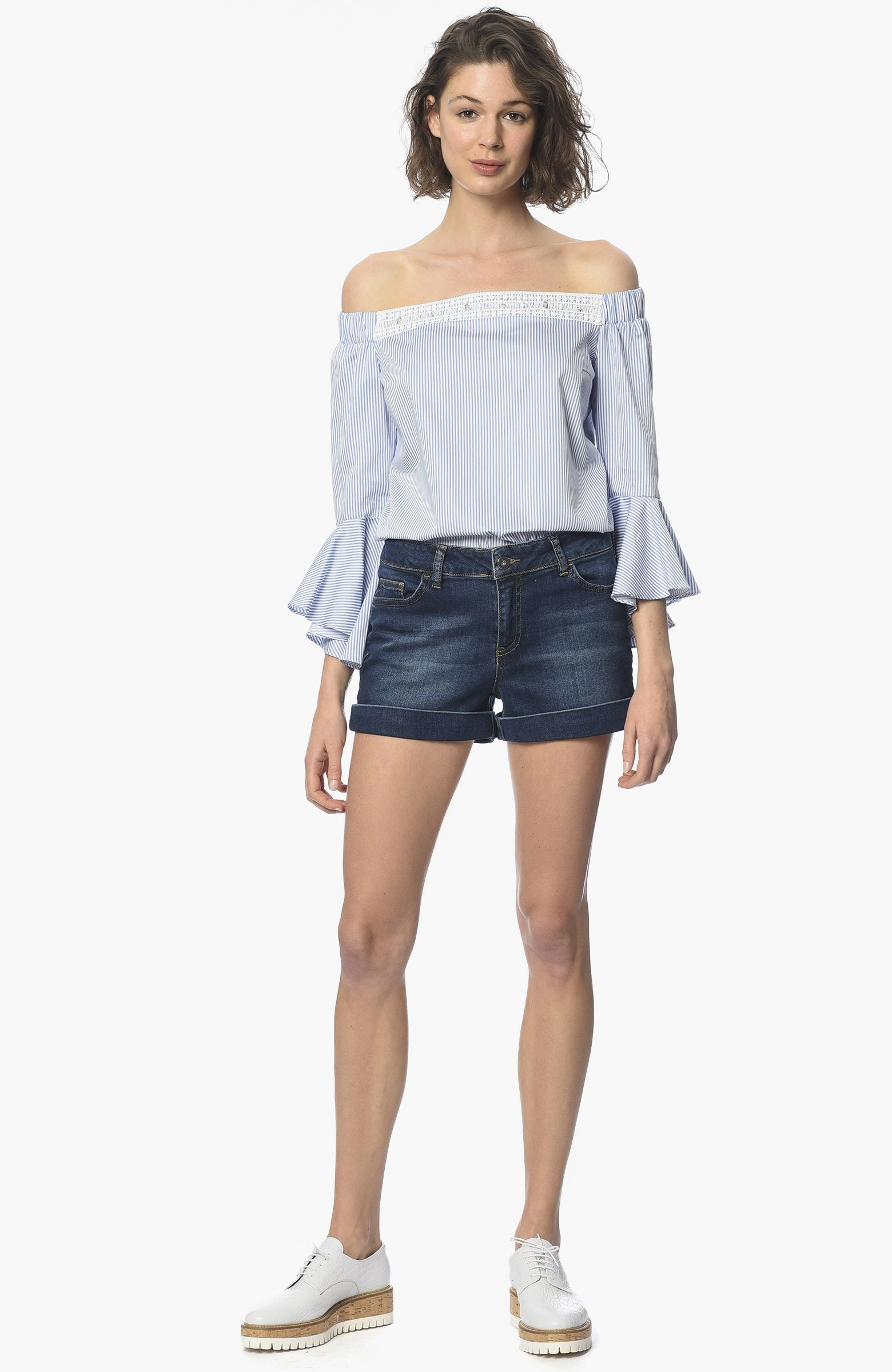 Mavi Beyaz Çizgili Bluz