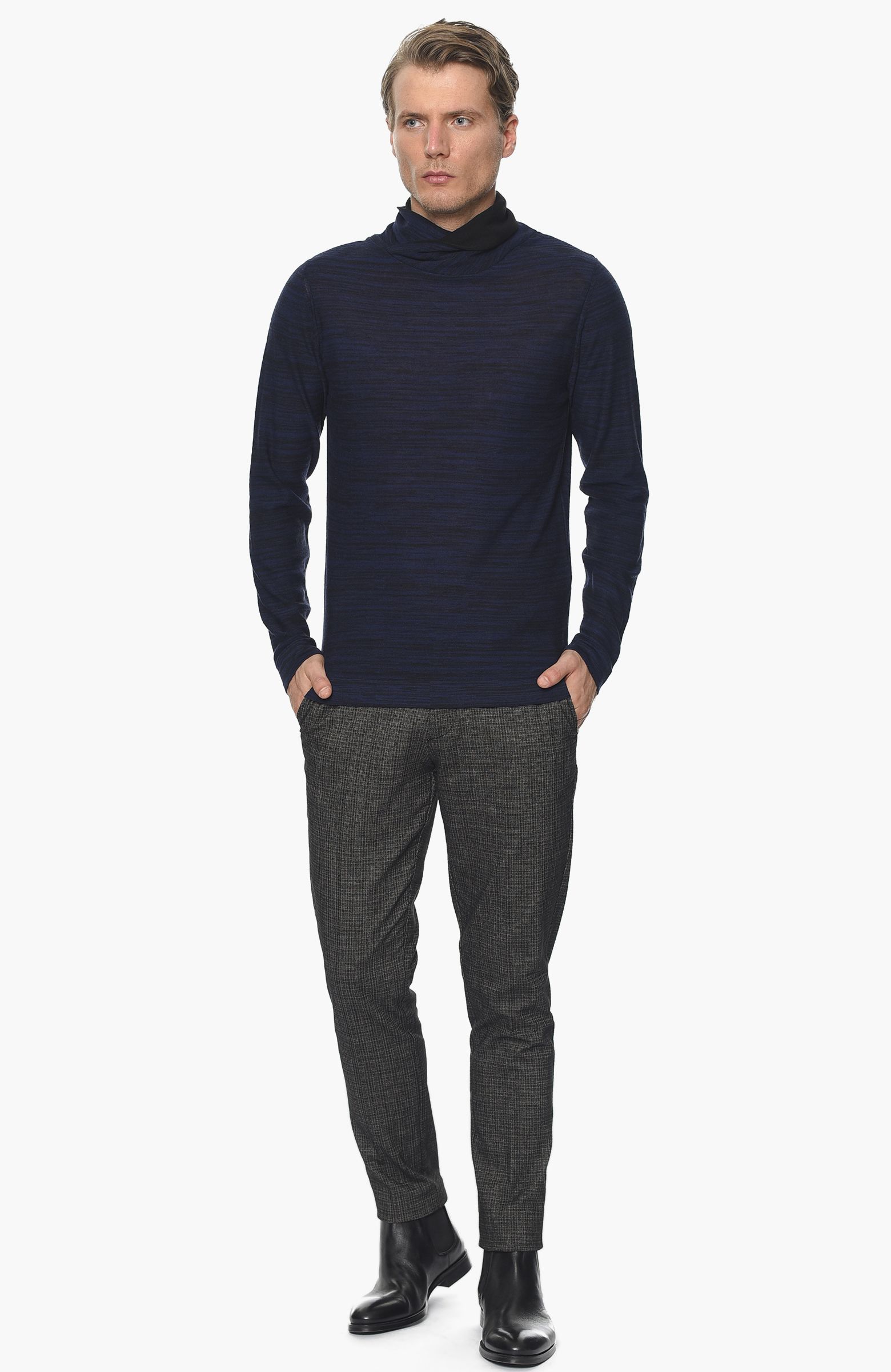 Balıkçı Yaka Siyah Kazak