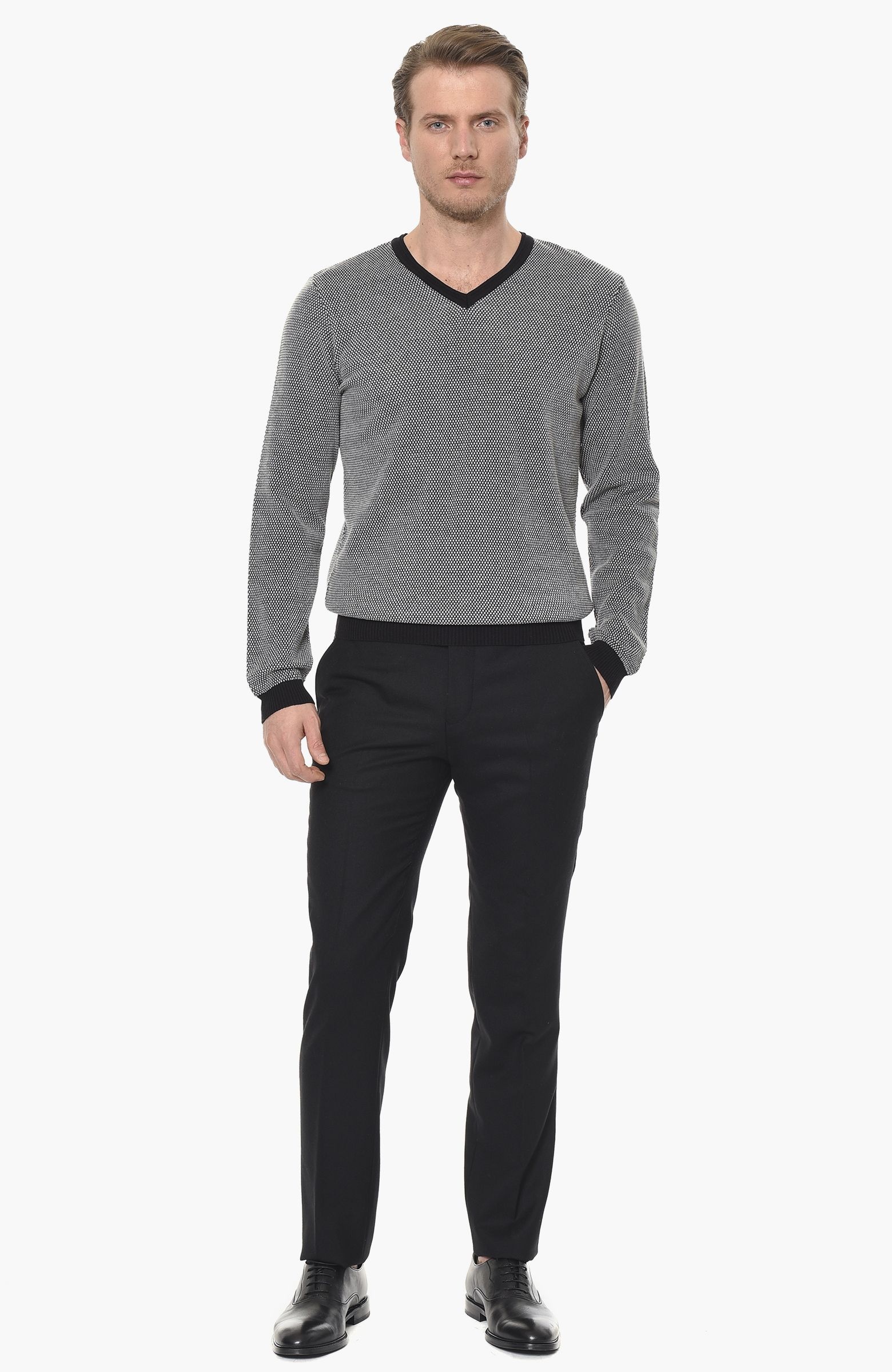 Jakarlı Siyah Kazak