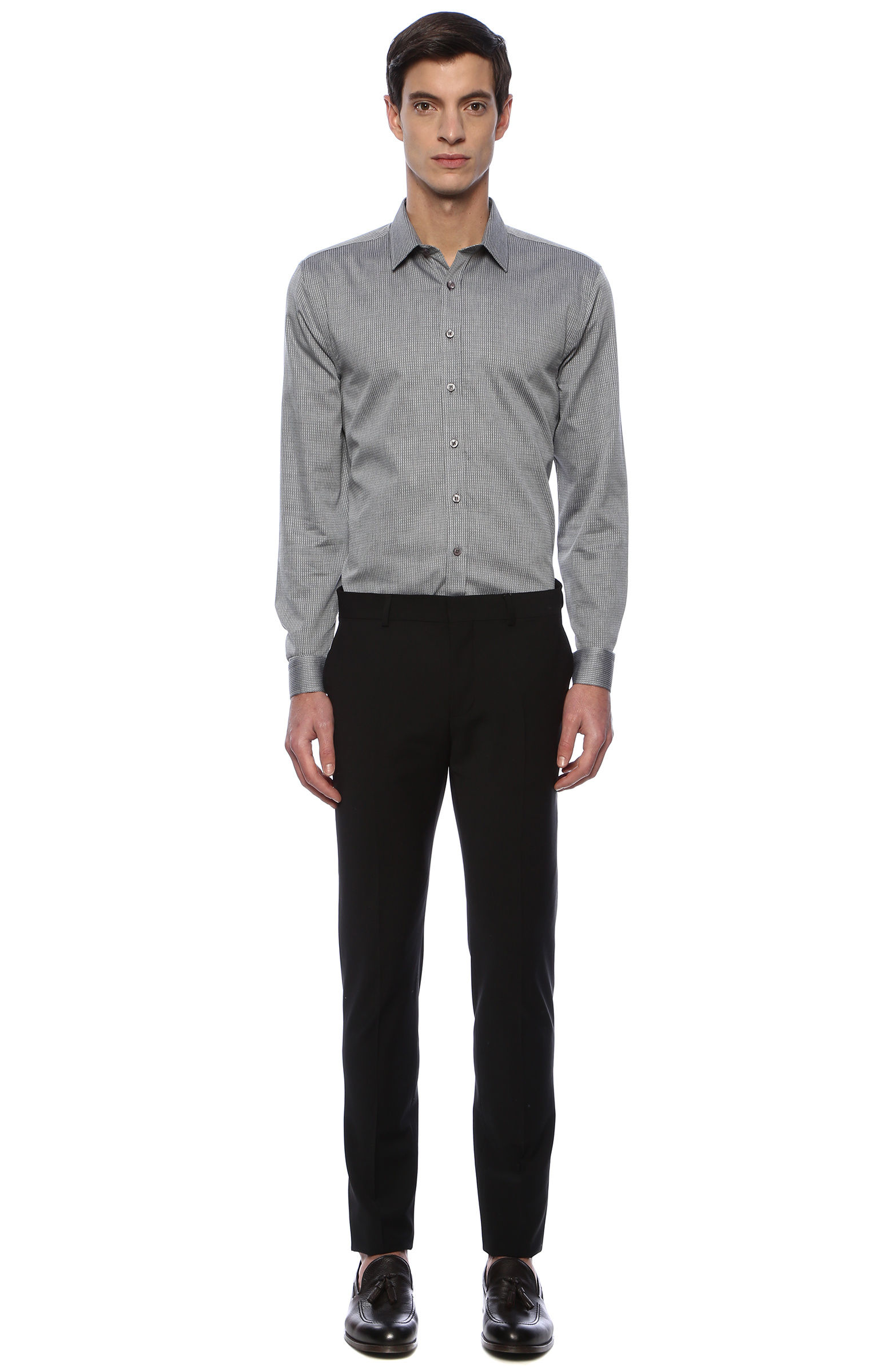 Siyah Jakarlı Gri Gömlek