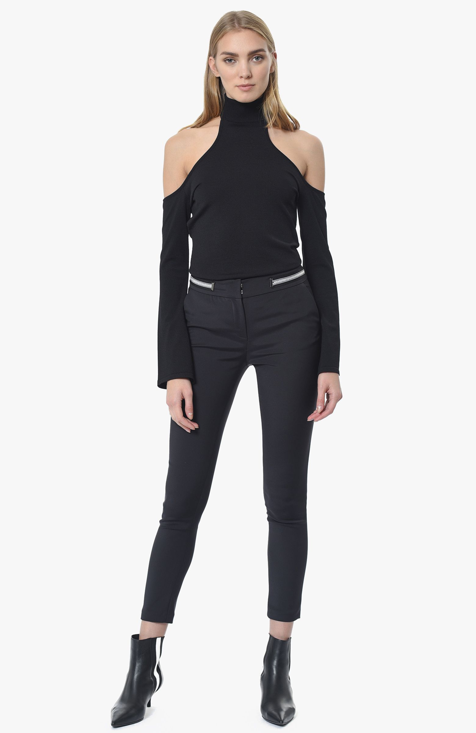 Balıkçı Yaka Siyah Kazak