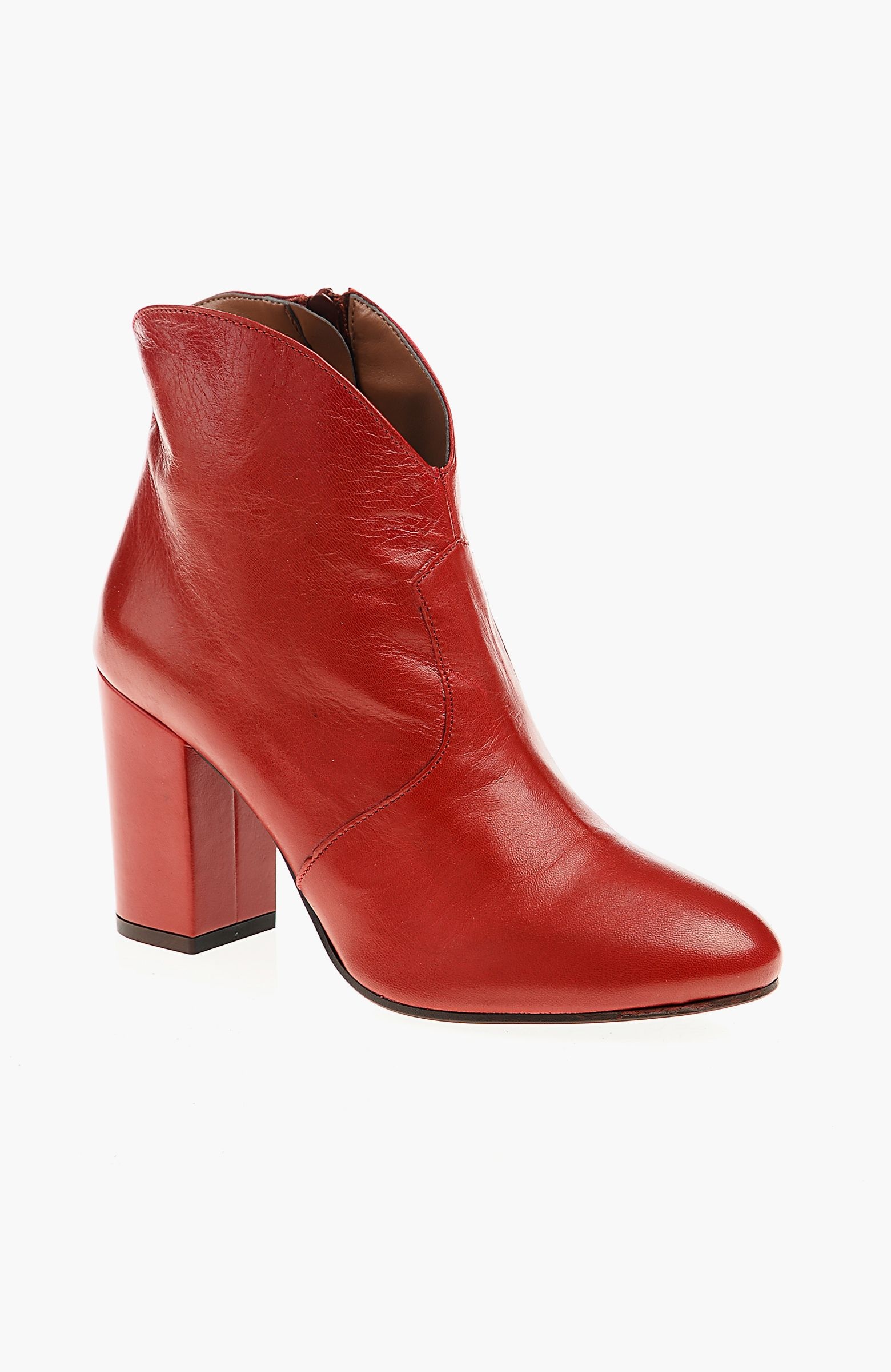 Kırmızı Kadın Bot