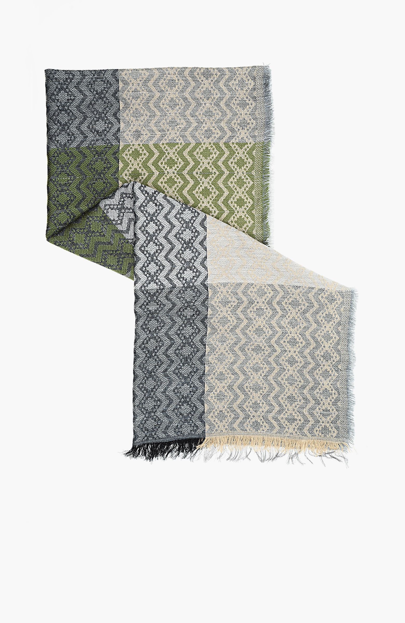 Akrilik Haki Kadın Şal