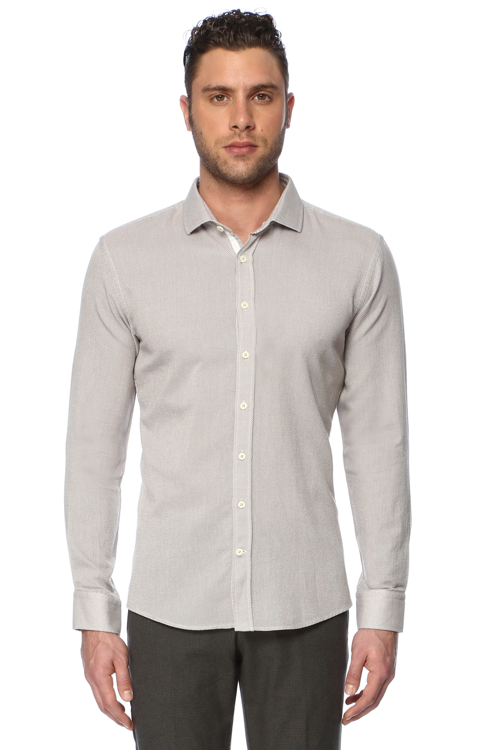 Jakarlı Bej Gömlek