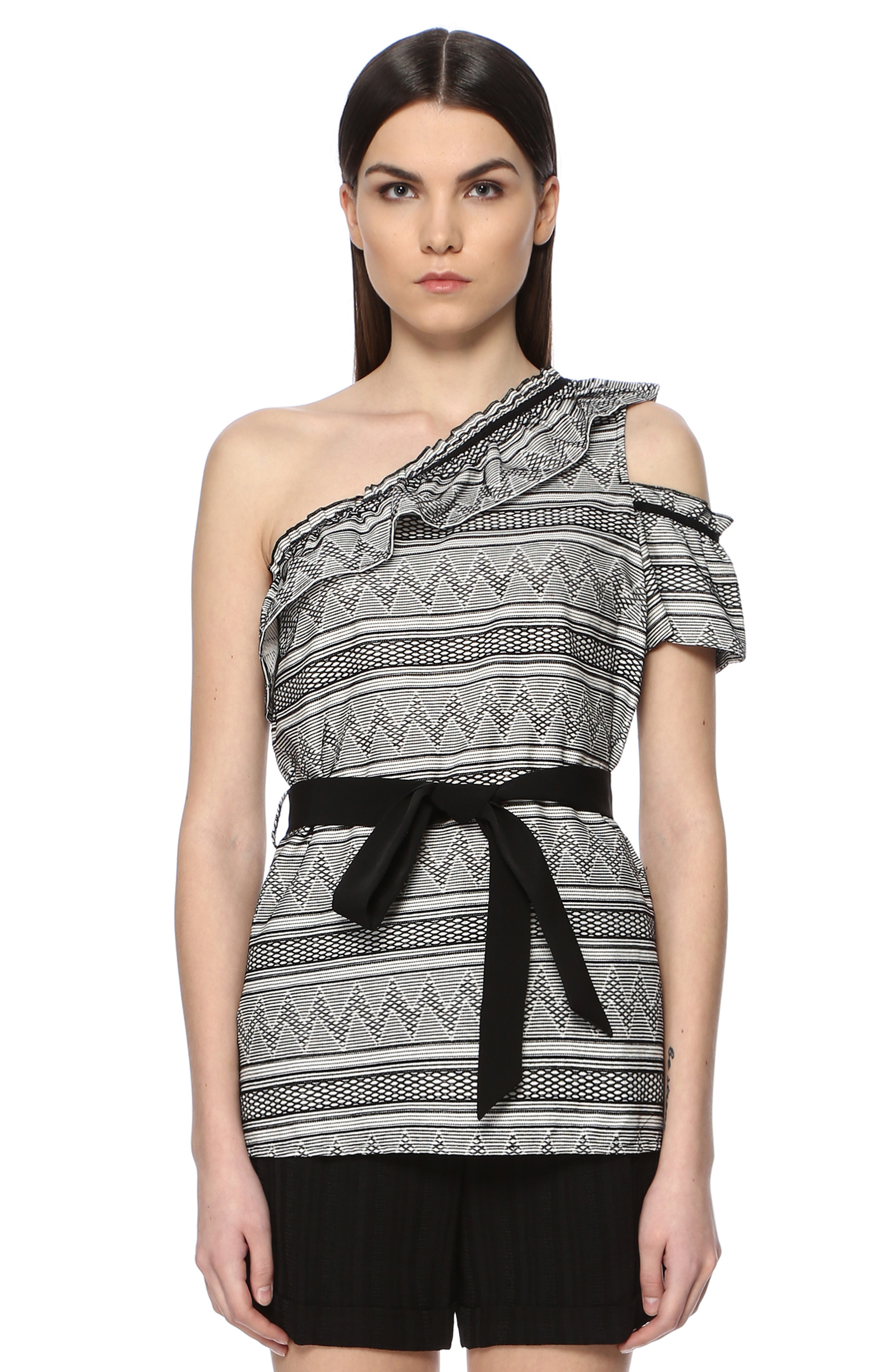 Tek Omuz Siyah Beyaz Bluz