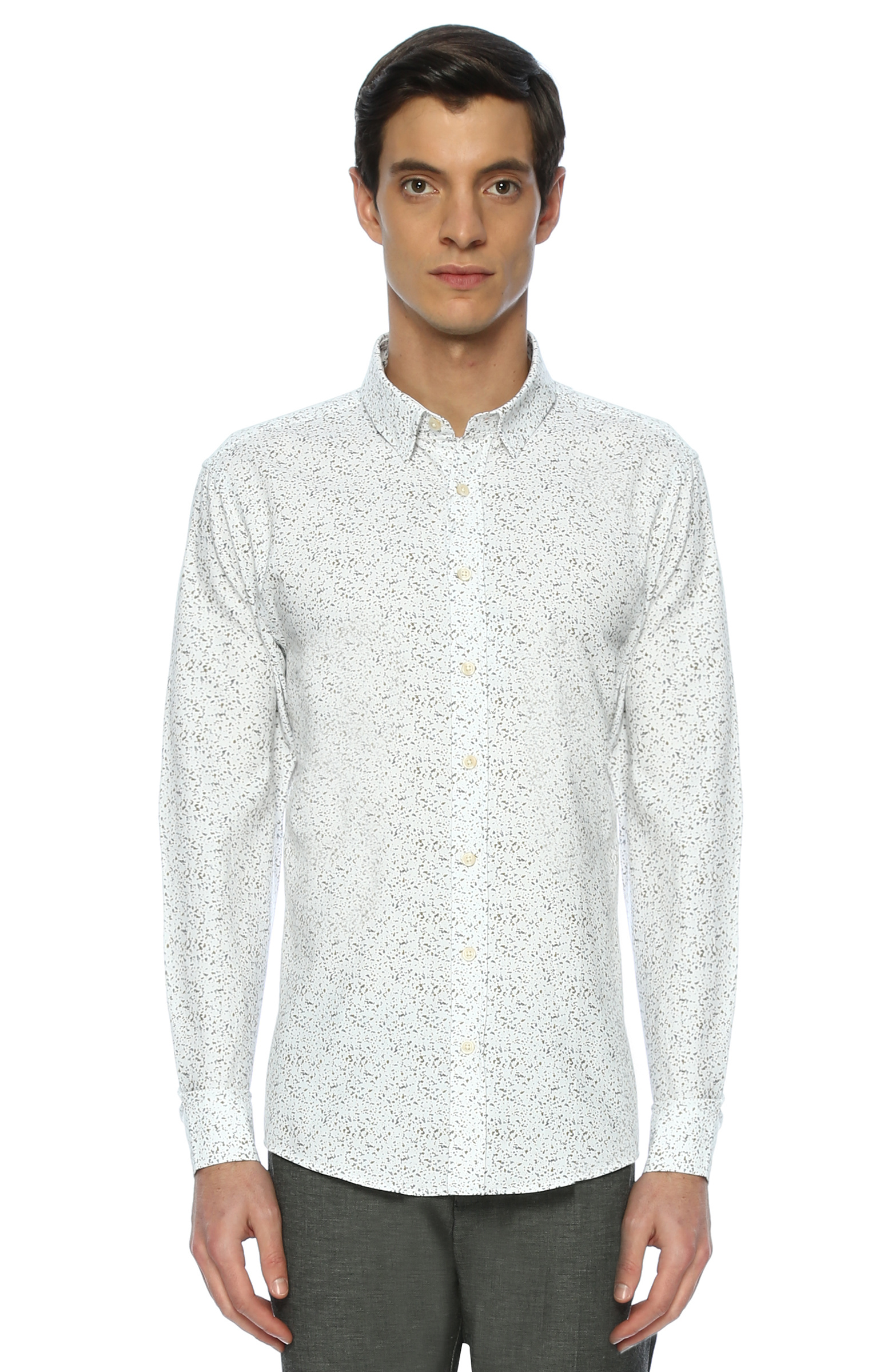 Beyaz Baskılı Gömlek