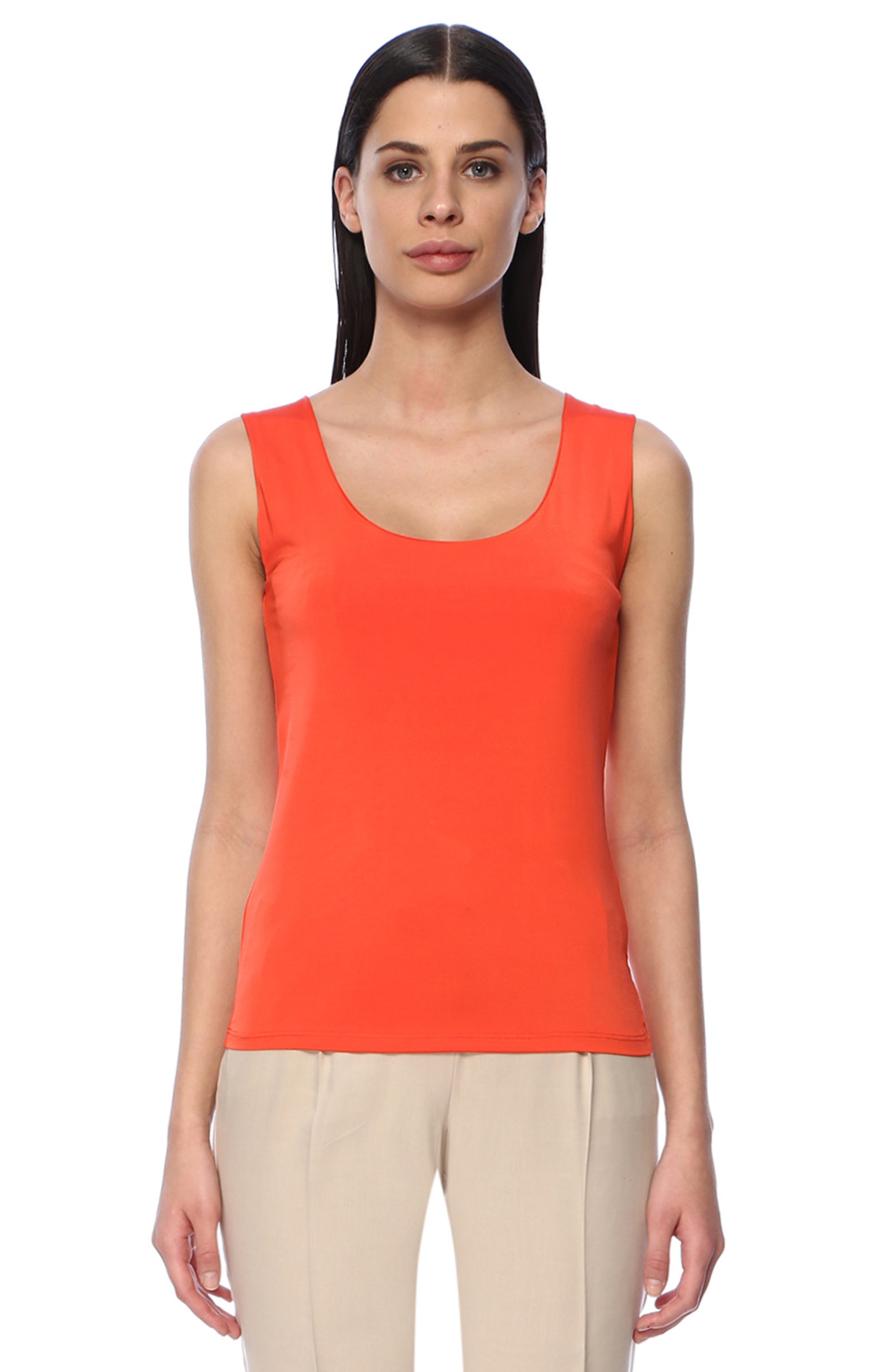 U Yaka Nar Çiçeği Tshirt