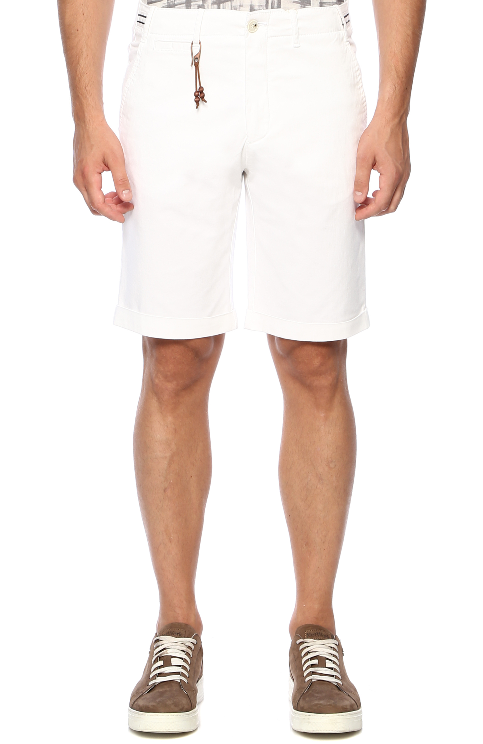 Diyagonal Desen Beyaz Şort Diyagonal Desen Beyaz Şort