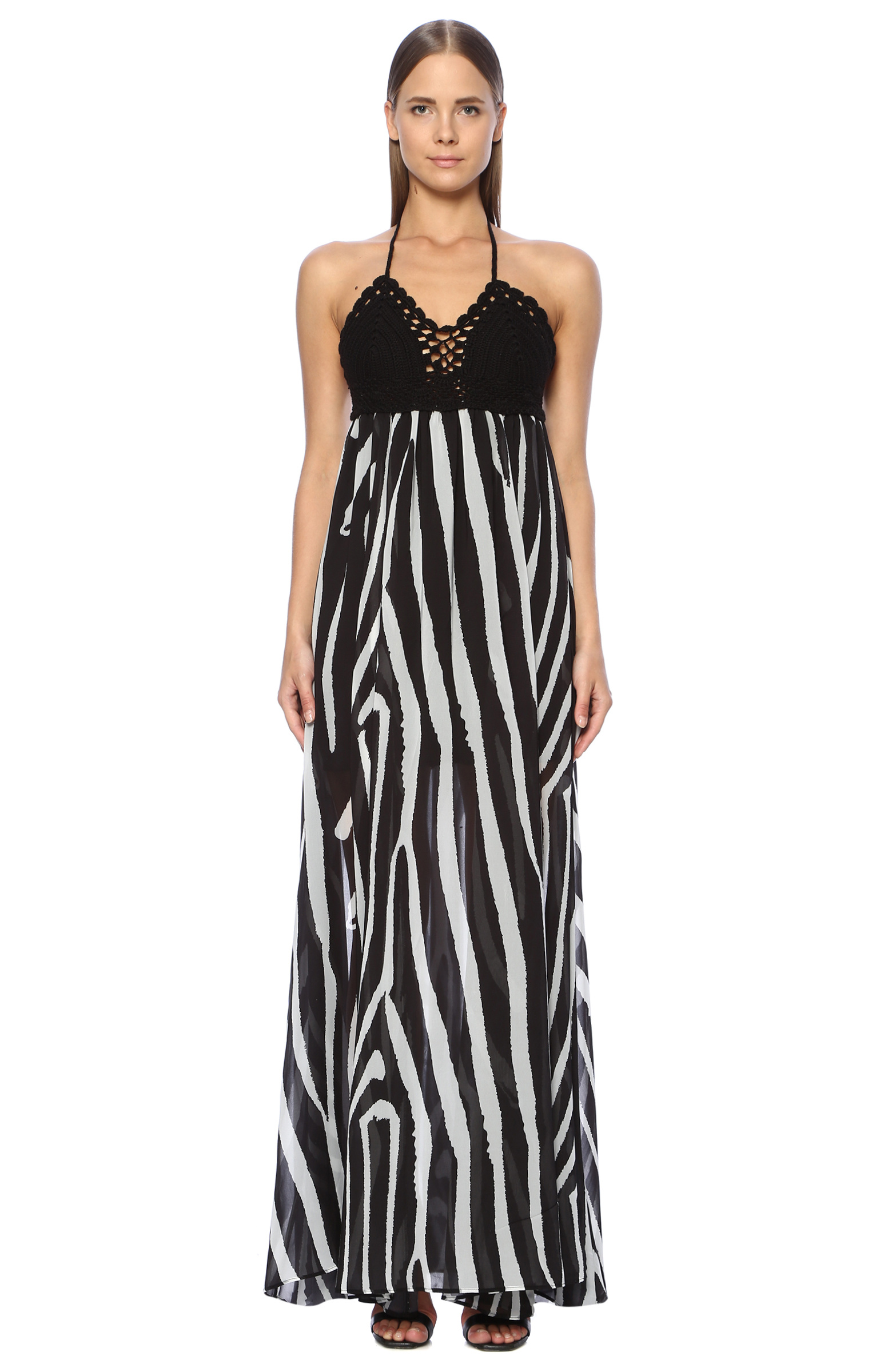 V Yaka Siyah Beyaz Elbise