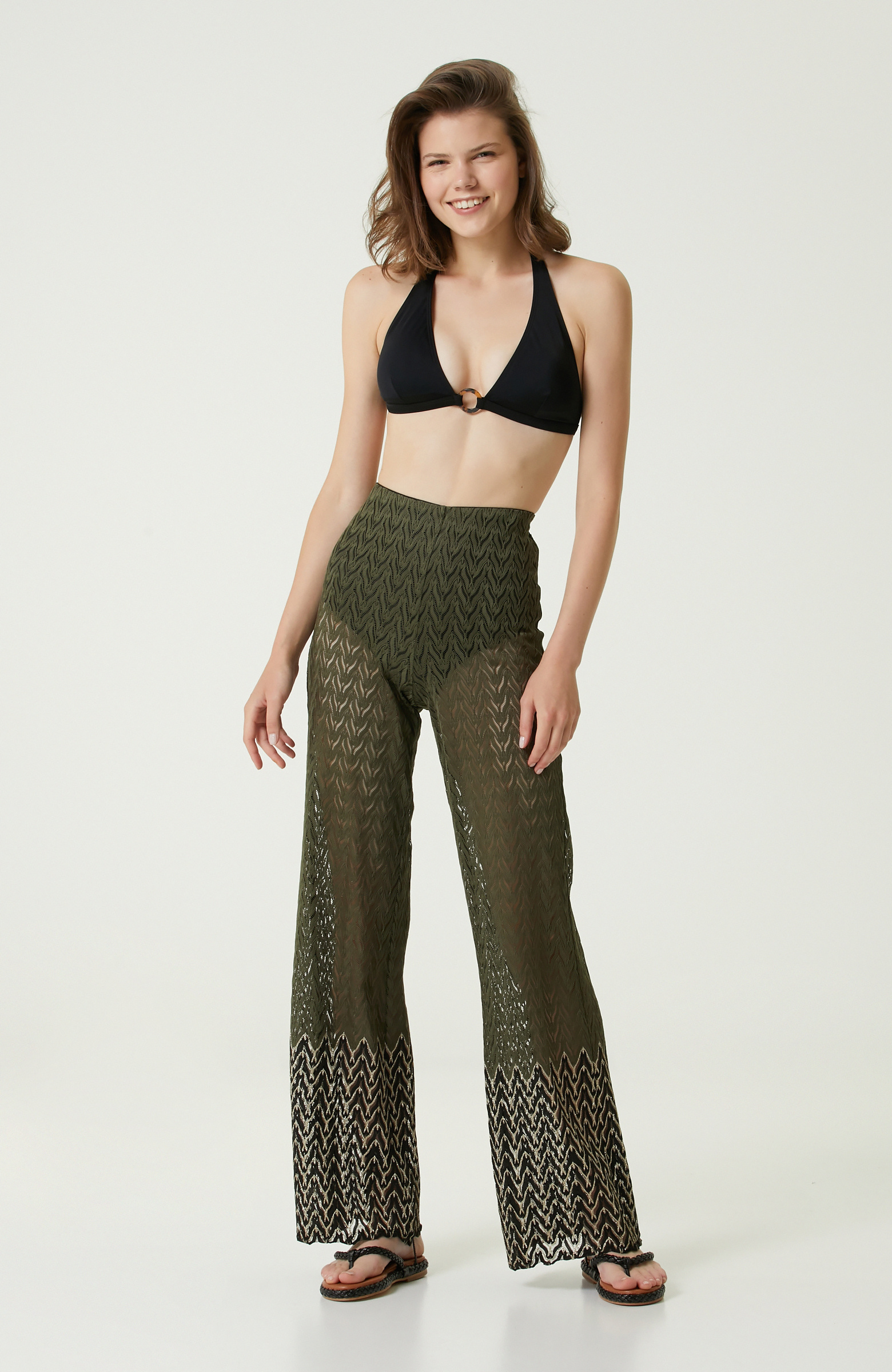 Basic Fit Haki Pareo