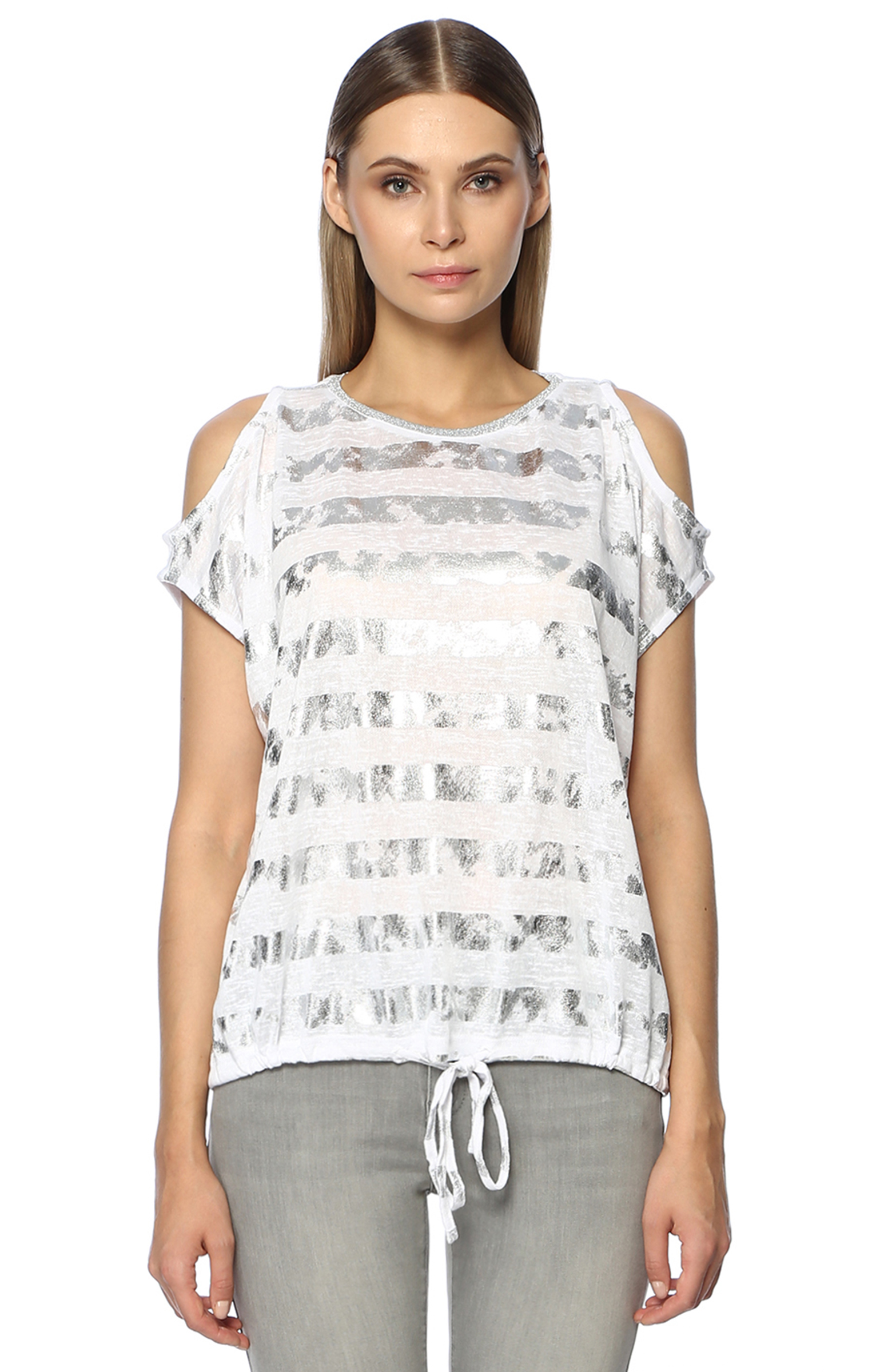 Beyaz Bisiklet Yaka Varaklı Basic T-Shirt Beyaz Bisiklet Yaka Varaklı Basic T-Shirt