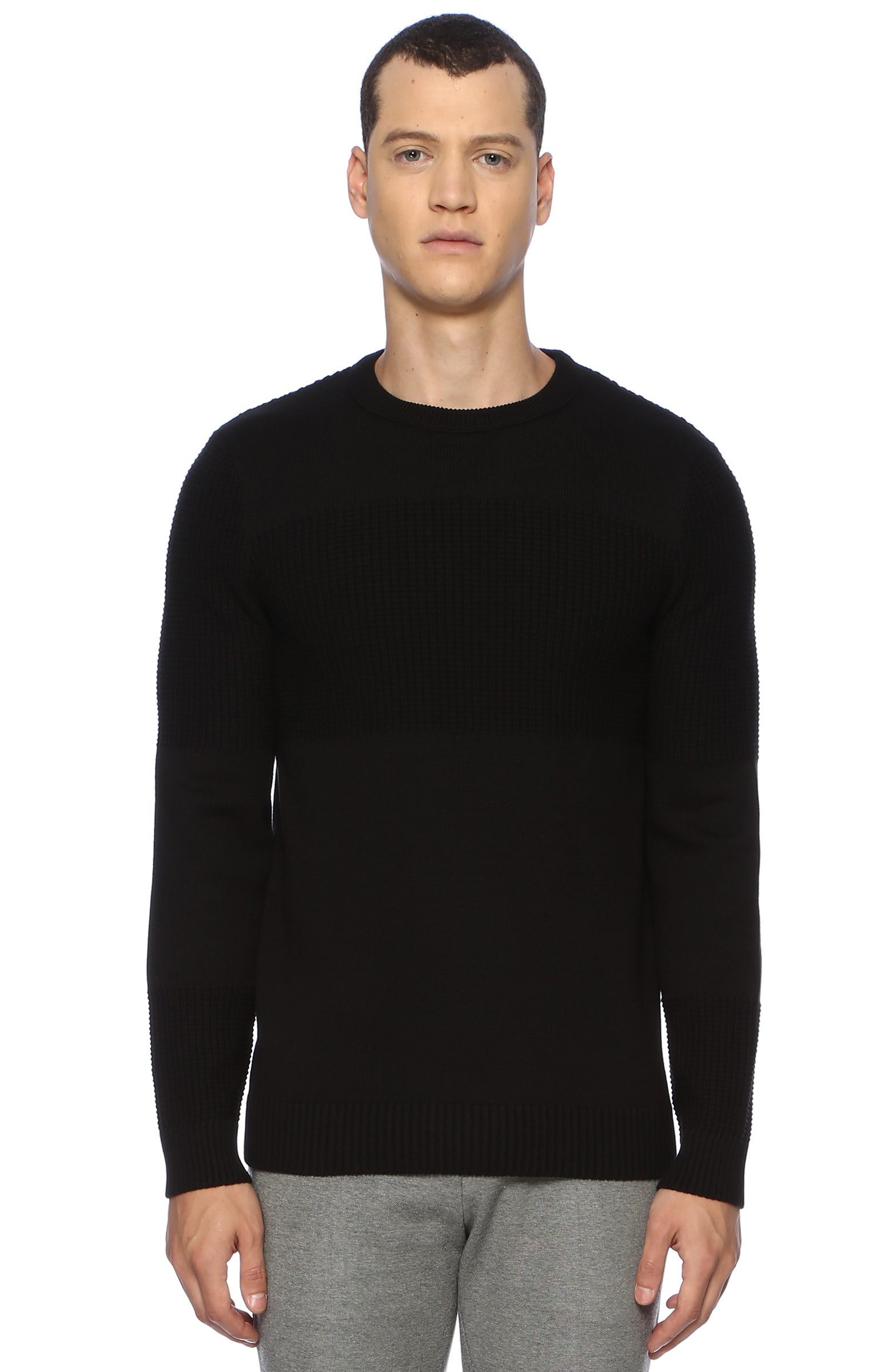 Bisiklet Yaka Siyah Triko