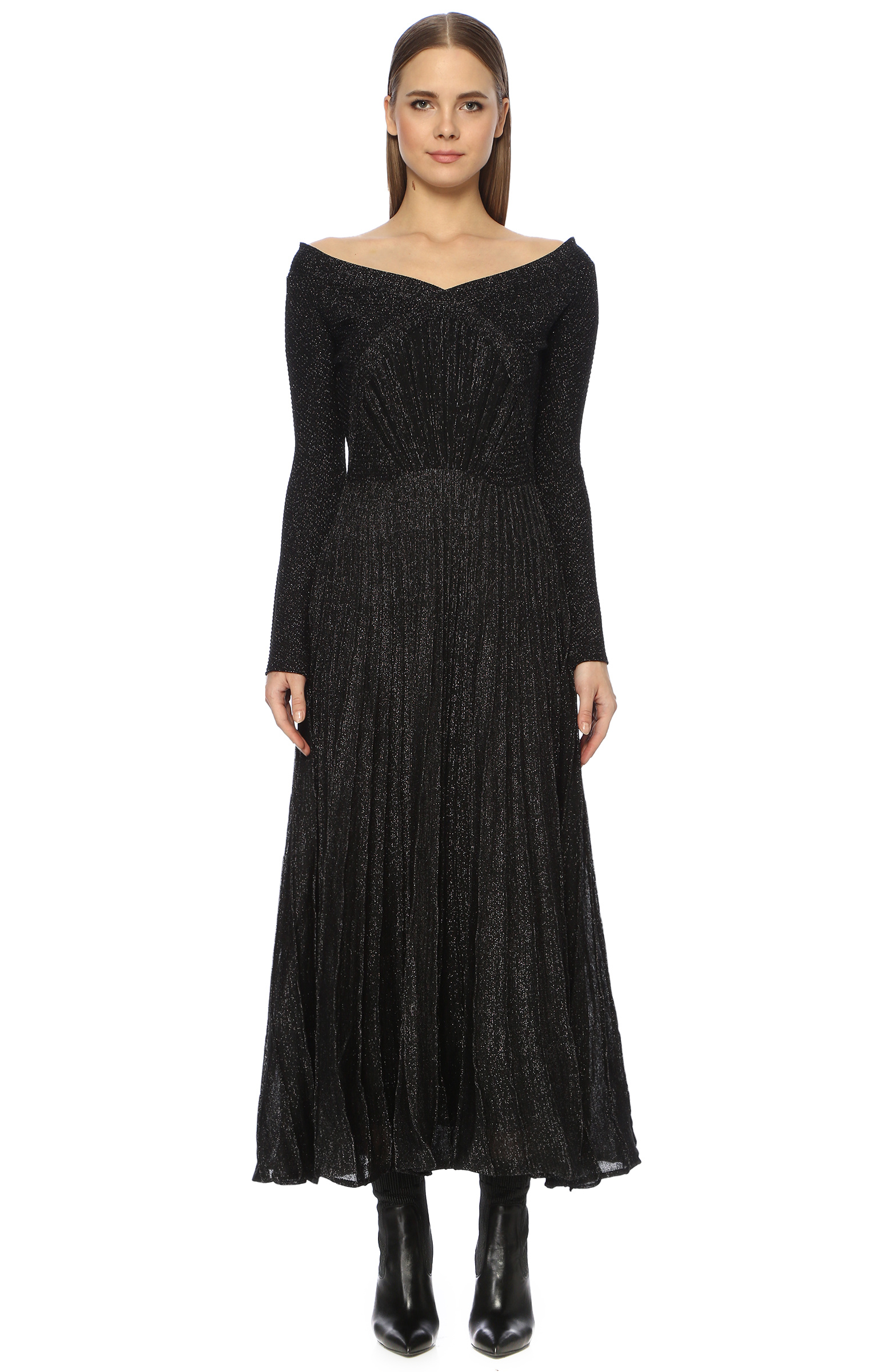 Uzun Boy Siyah Abiye Elbise