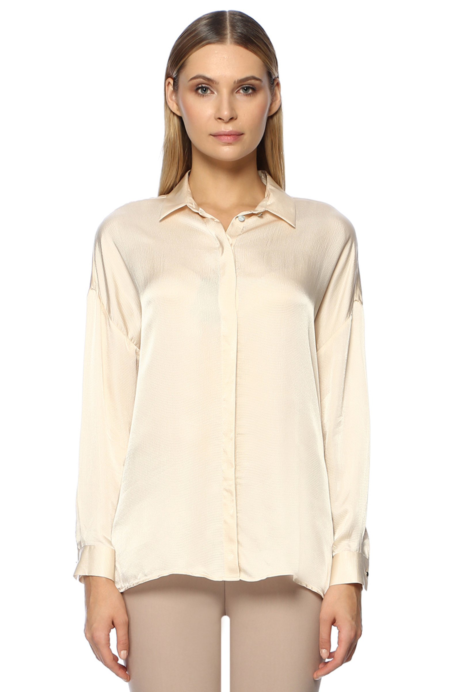 Regular Fit Pudra Rengi Gömlek Regular Fit Pudra Rengi Gömlek