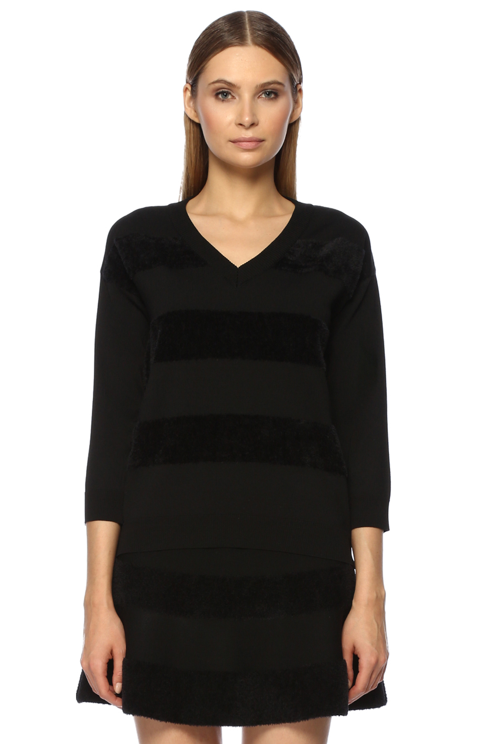 Çizgili Siyah Kazak