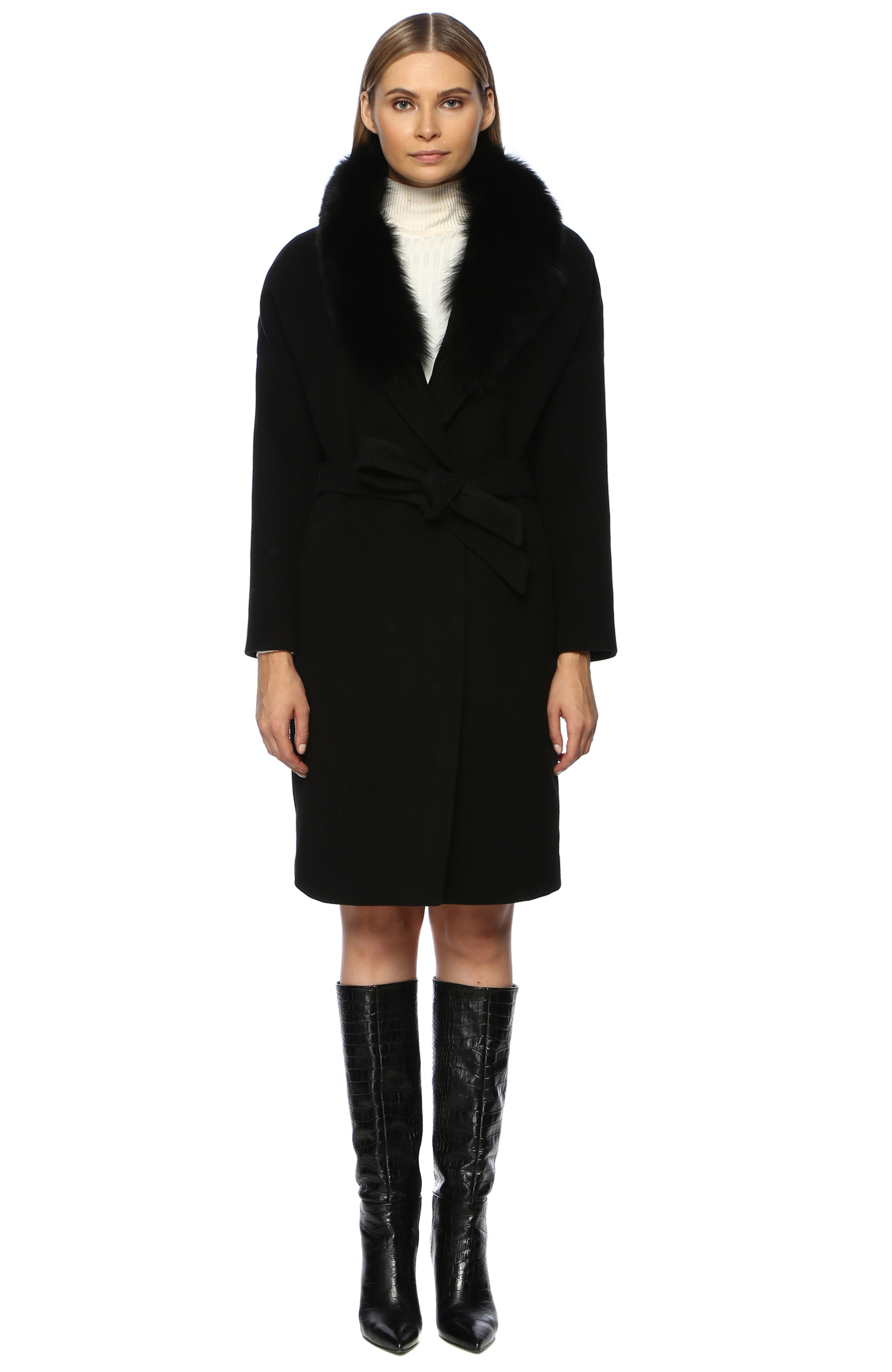 Yakası Kürklü Manto Siyah Manto Yakası Kürklü Manto Siyah Manto