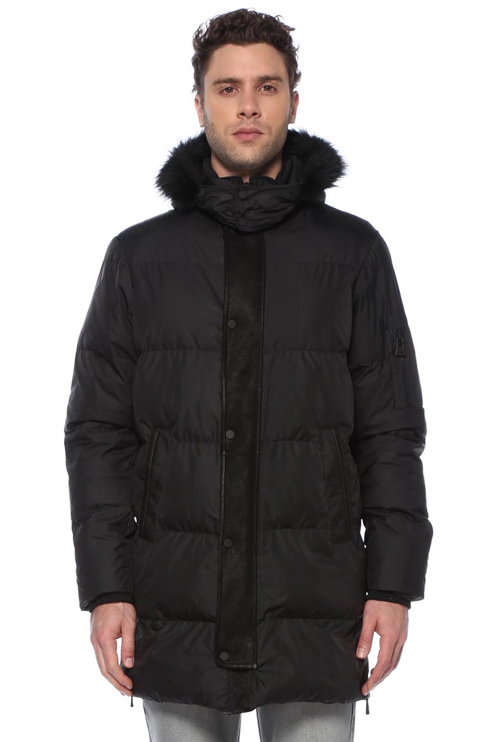 Kapüşon Yaka Siyah Parka