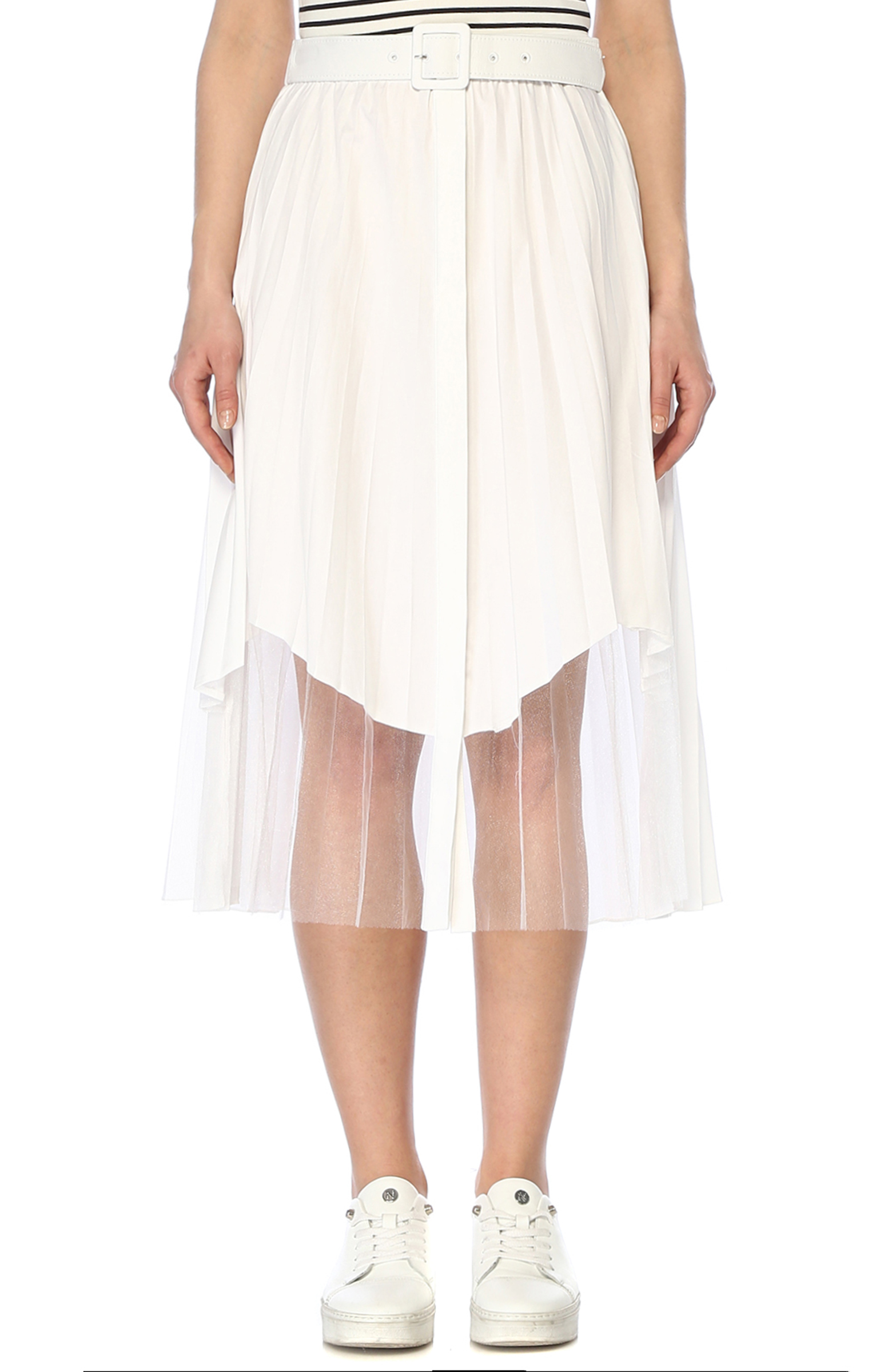 Basic Fit Tül Detaylı Asimetrik Kesim Midi Etek