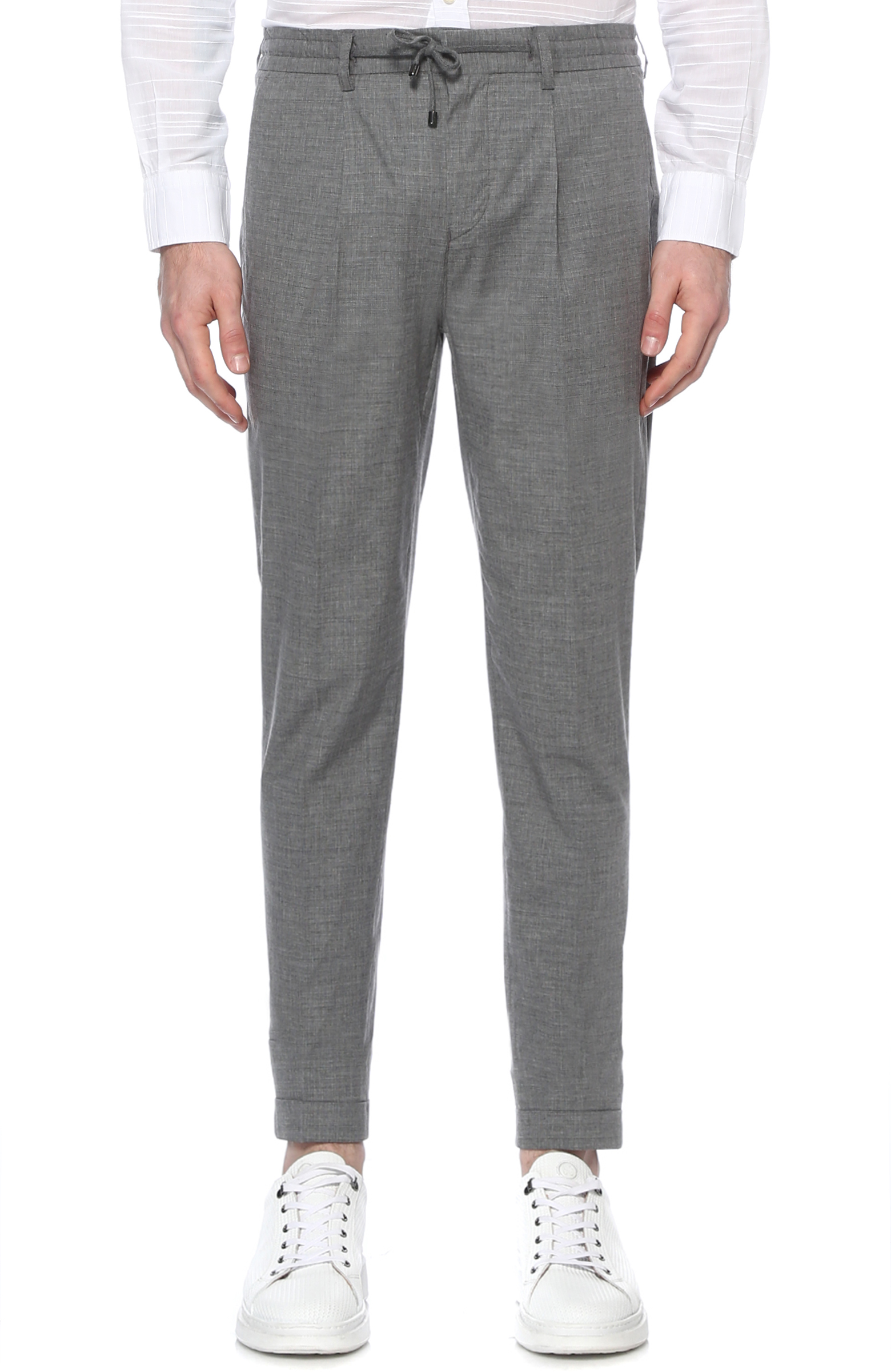 Gri Çizgi Desenli Jogger Pantolon