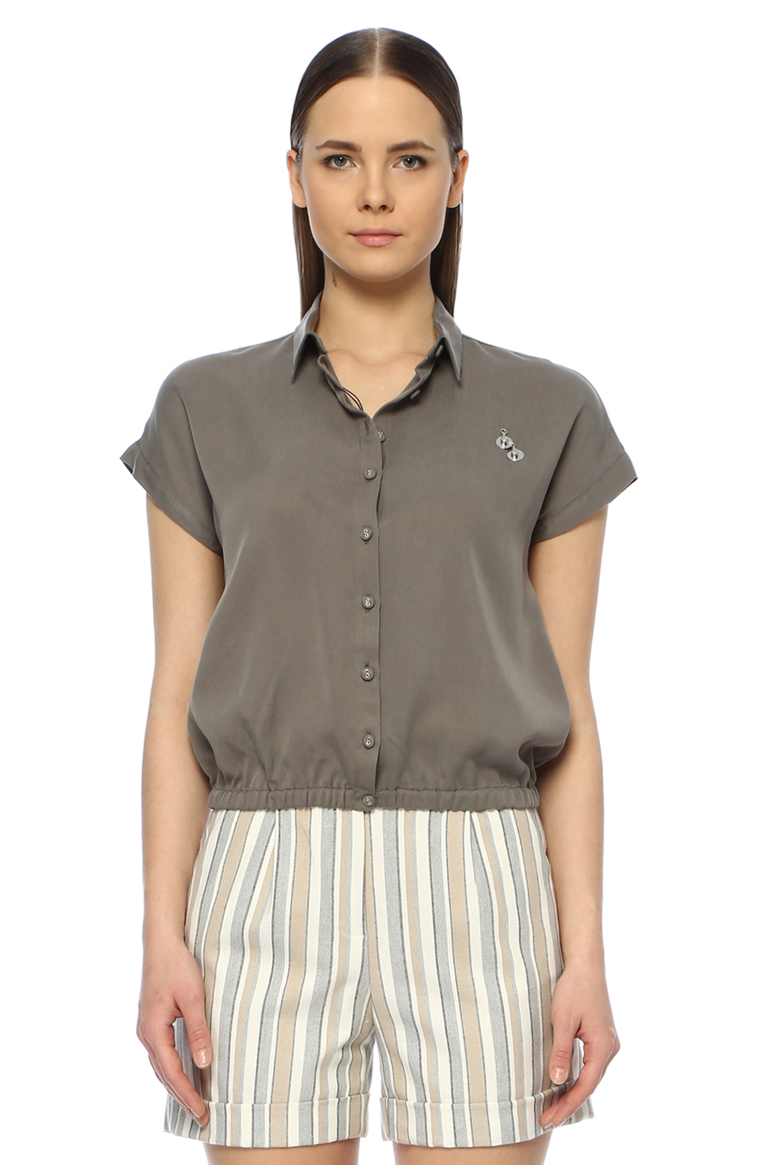 Basic Fit Yeşil İngiliz Yaka Gömlek Basic Fit Yeşil İngiliz Yaka Gömlek