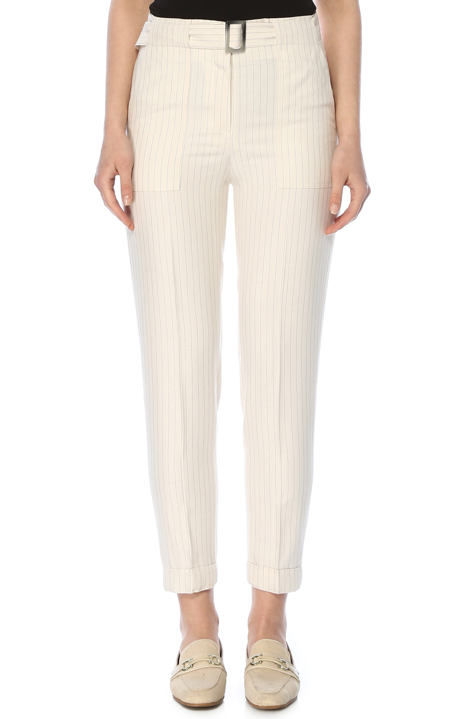 Basic Fit Bej Beli Kemerli Çizgili Pantolon