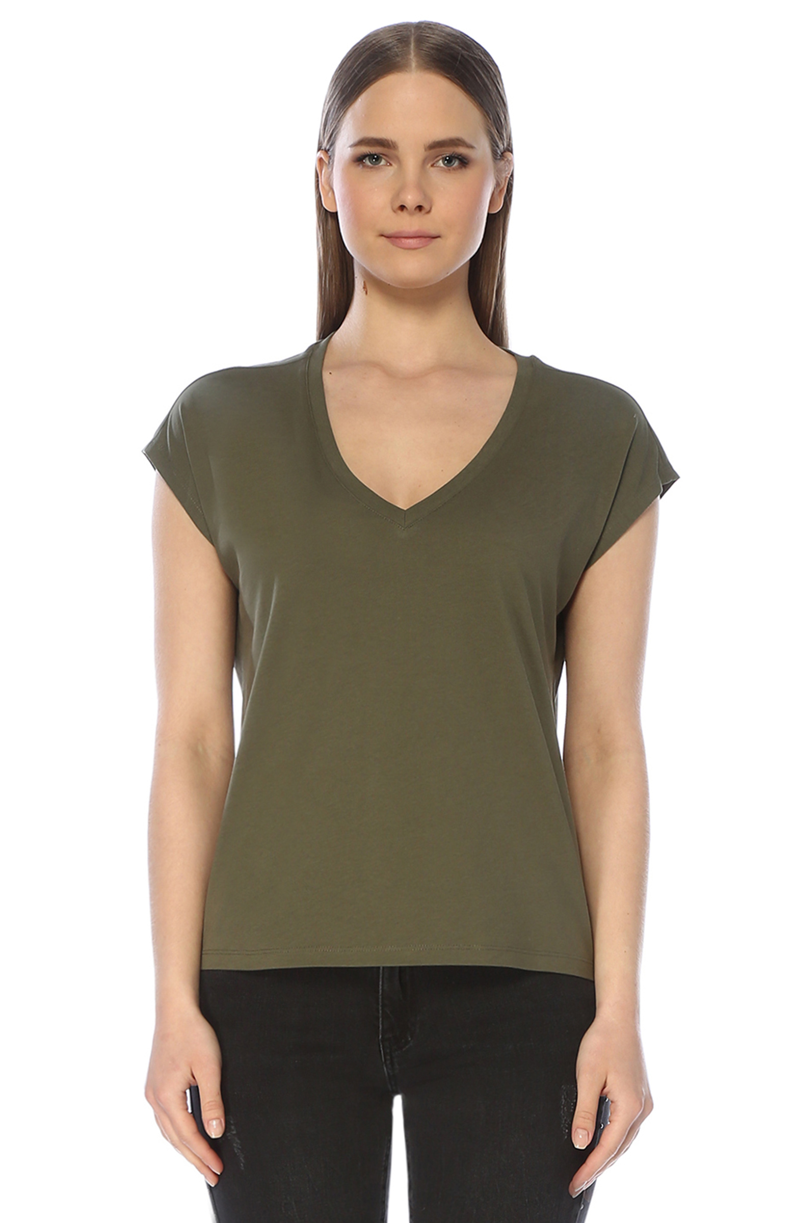 Basic Fit Haki V Yaka T-shirt Basic Fit Haki V Yaka T-shirt