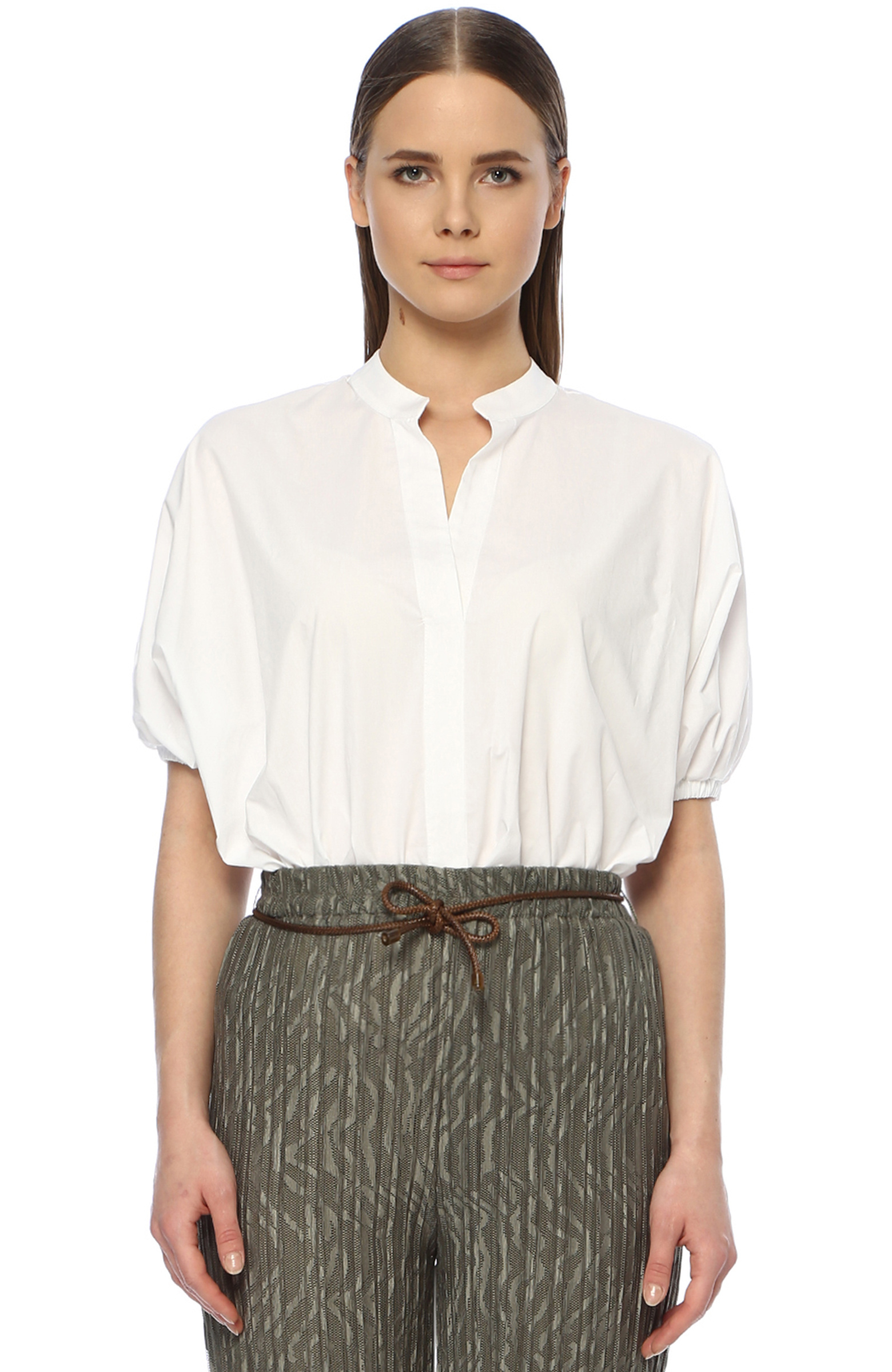 Regular Fit Beyaz Dik Yaka Gömlek