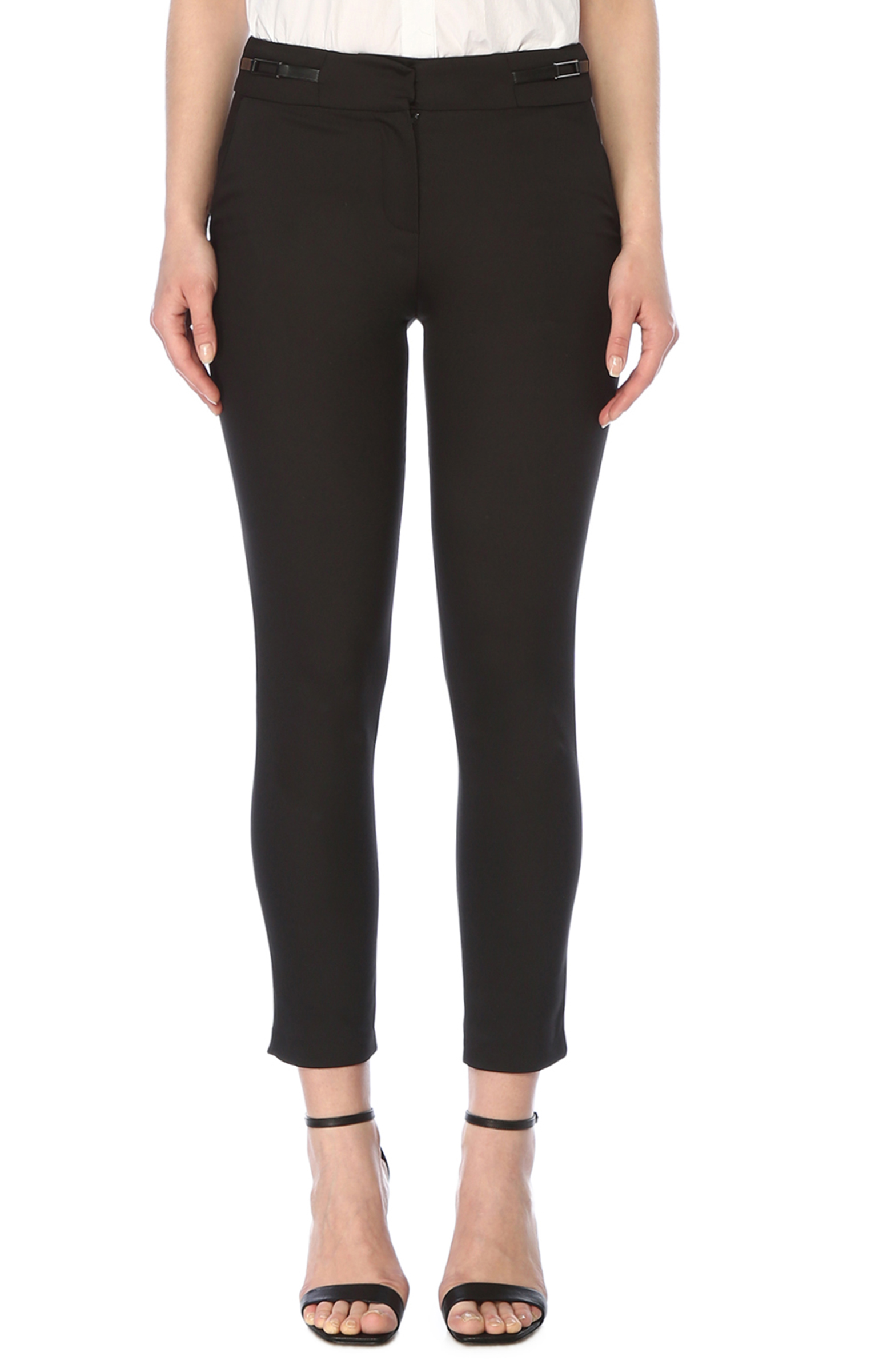 Slim Fit Siyah Cropped Pantolon Slim Fit Siyah Cropped Pantolon