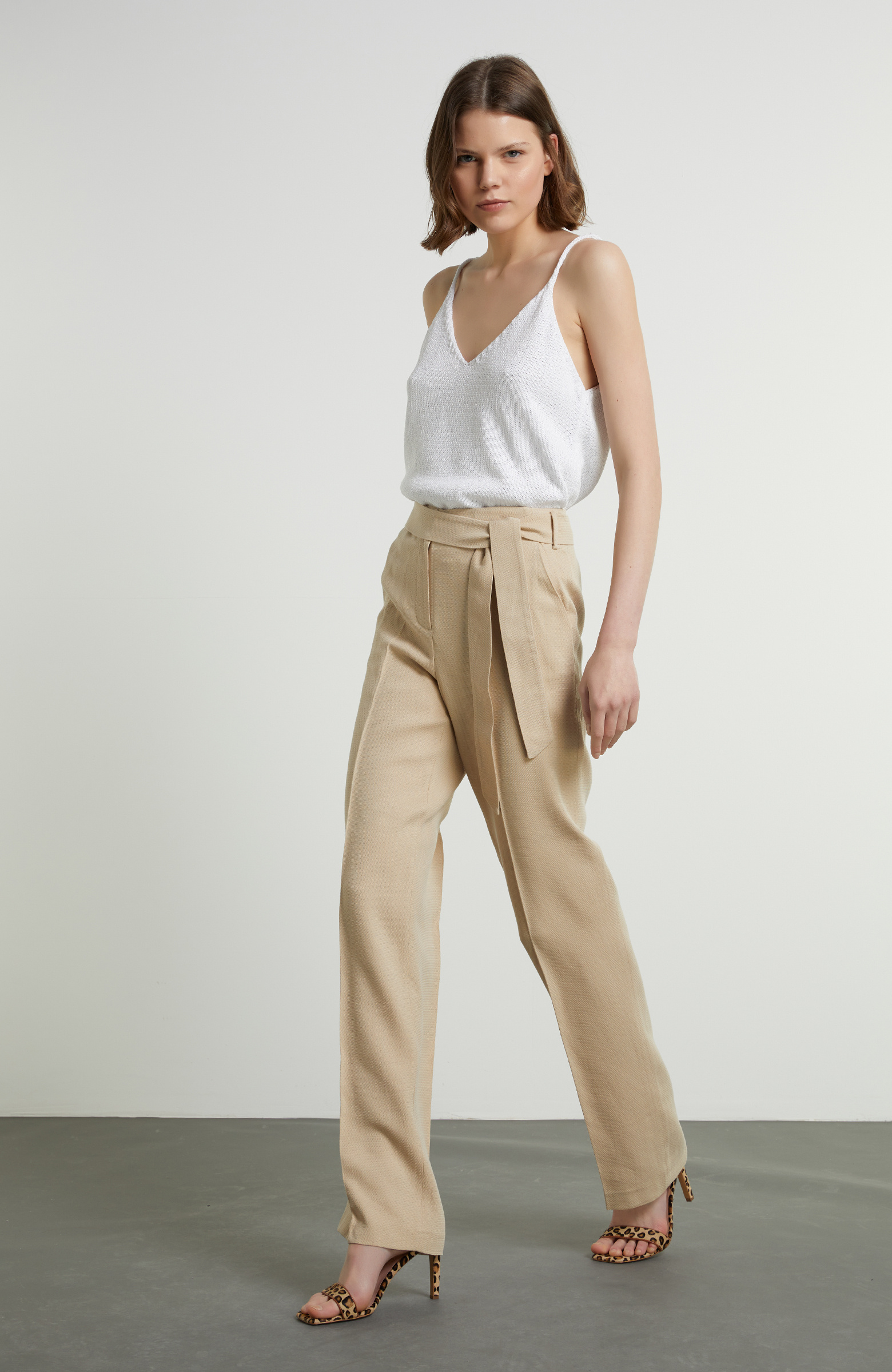 Regular Fit Bej Bol Paça Pantolon Regular Fit Bej Bol Paça Pantolon