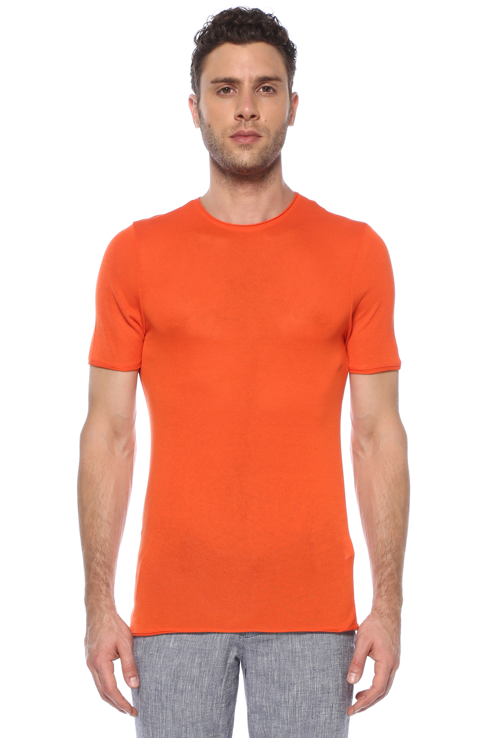 Slim Fit Turuncu Bisiklet Yaka Basic T-Shirt Slim Fit Turuncu Bisiklet Yaka Basic T-Shirt