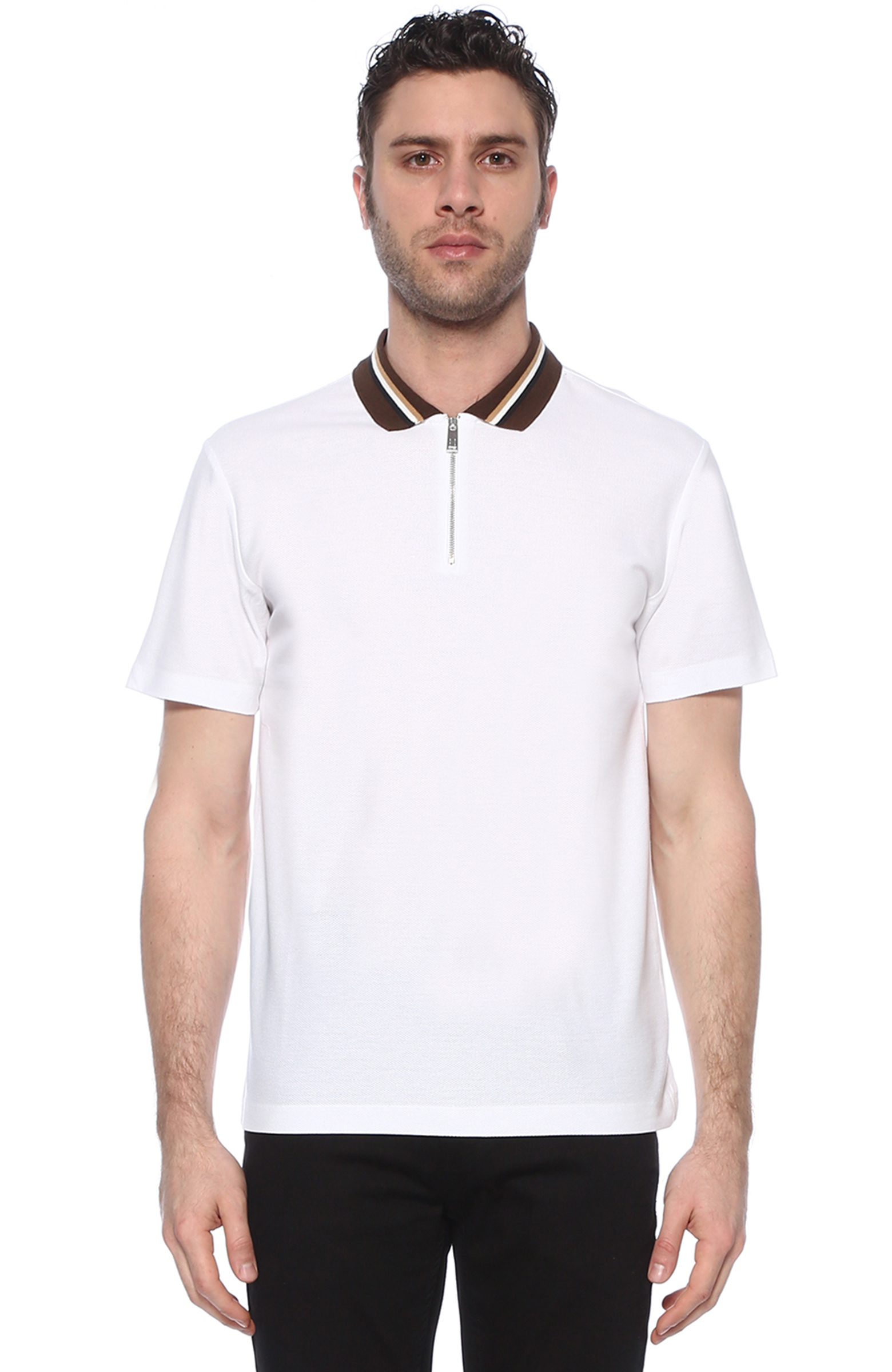 Slim Fit Beyaz Yakası Jakarlı T-shirt Slim Fit Beyaz Yakası Jakarlı T-shirt