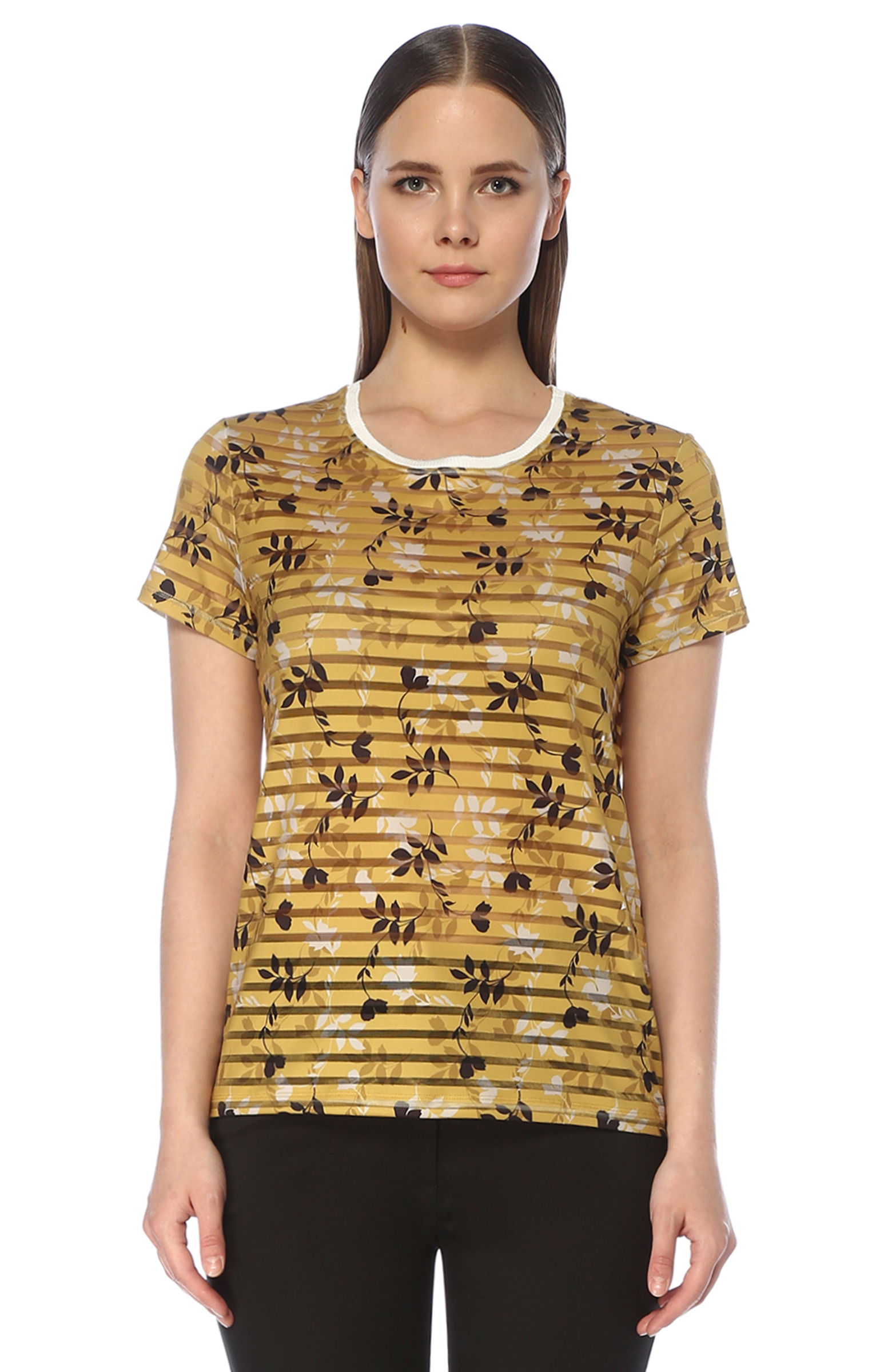Sarı Yaprak Desenli Çizgili T-shirt Sarı Yaprak Desenli Çizgili T-shirt