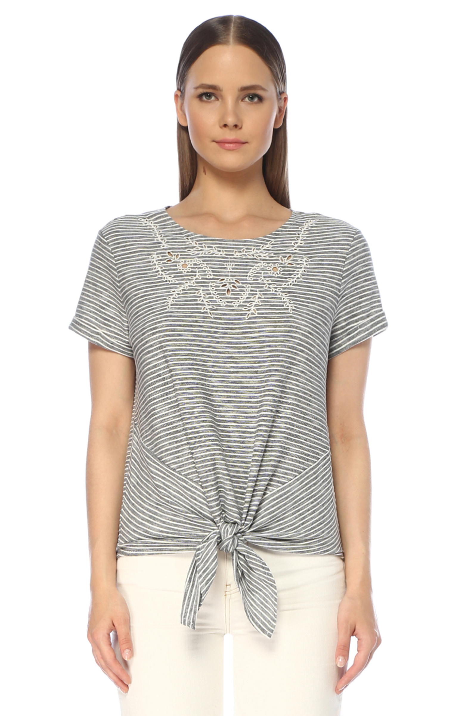 Lacivert Çizgili Nakış Detaylı Bağcıklı T-shirt