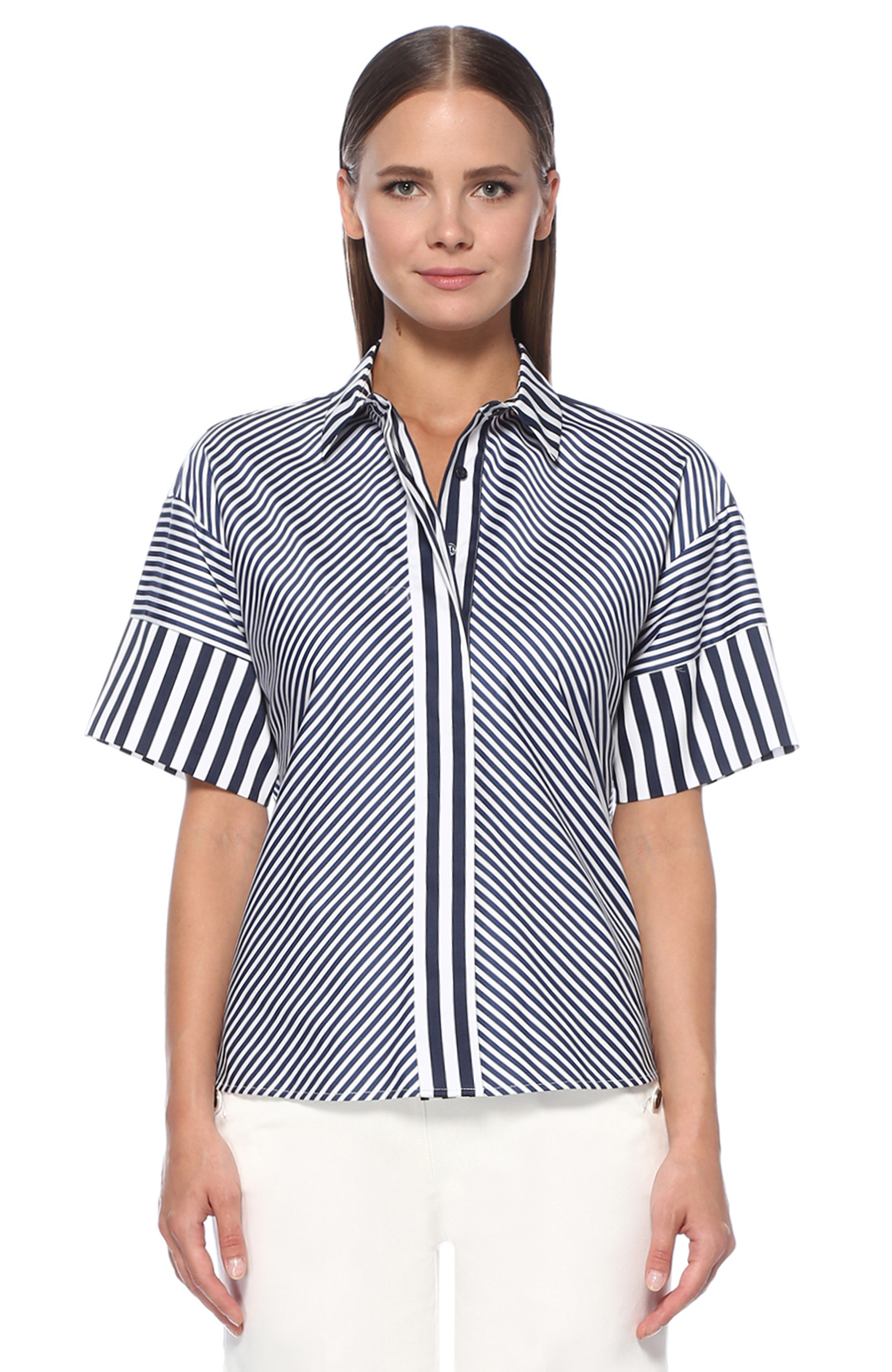 Regular Fit Beyaz Lacivert İngiliz Yaka Çizgili Gömlek Regular Fit Beyaz Lacivert İngiliz Yaka Çizgili Gömlek