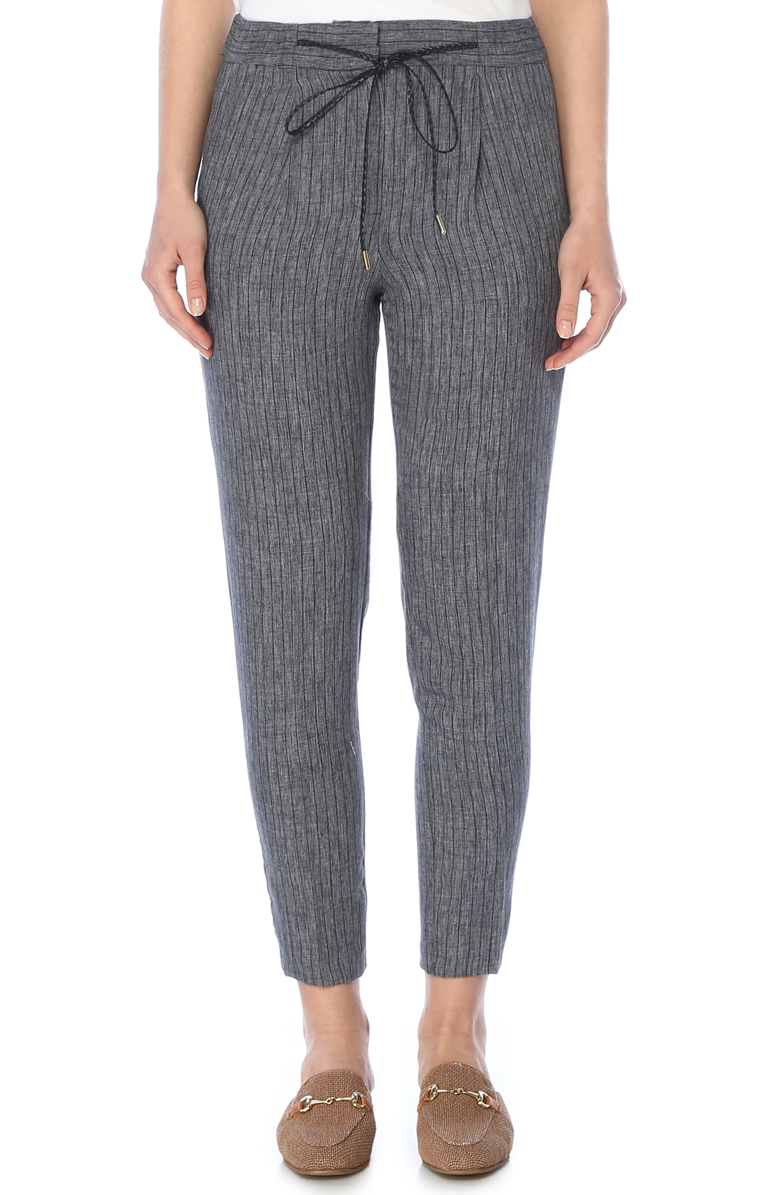 Regular Fit Gri Çizgili Normal Bel Pantolon Regular Fit Gri Çizgili Normal Bel Pantolon