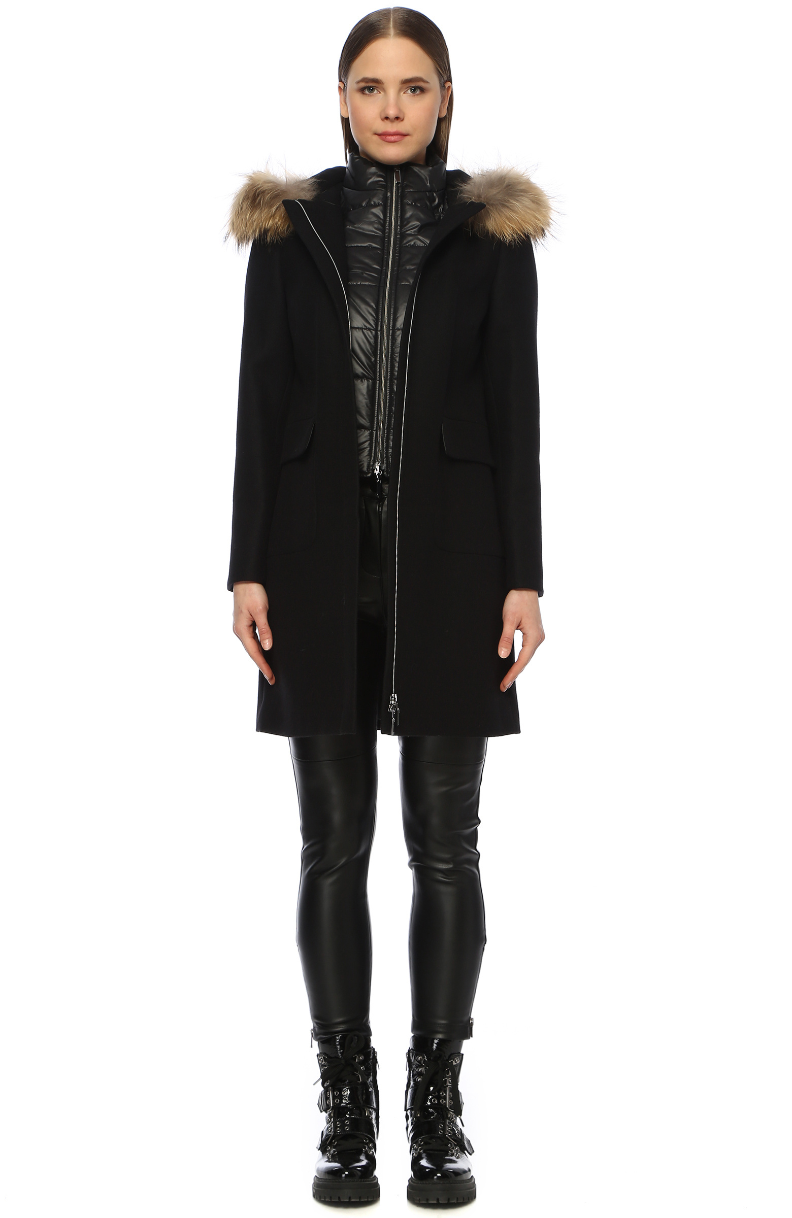 Kapüşon Yaka Siyah Manto