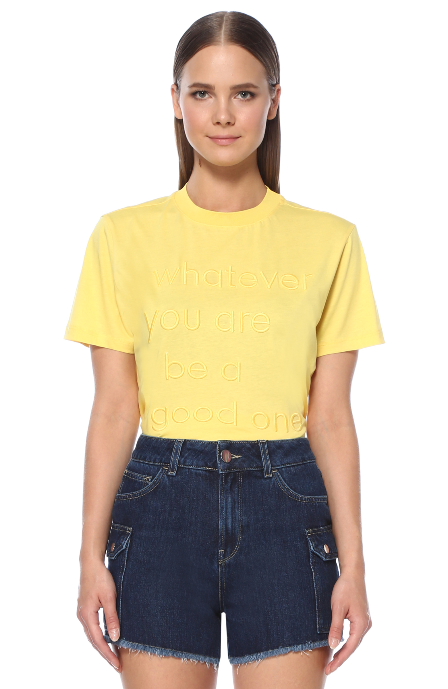Sarı Bisiklet Yaka Basic T-Shirt Sarı Bisiklet Yaka Basic T-Shirt