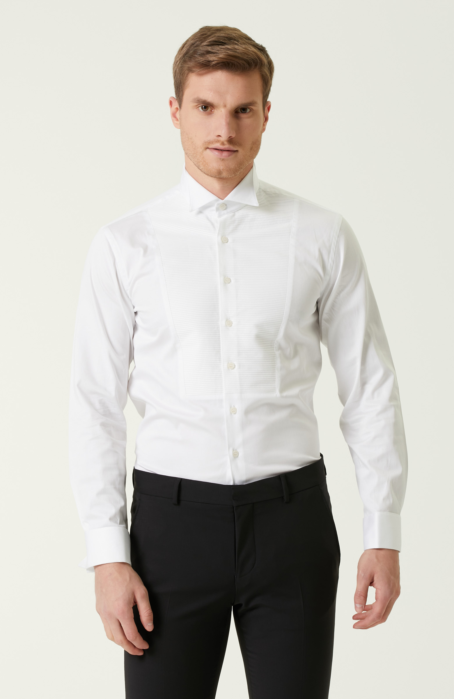 Slim Fit Beyaz Smokin Gömleği Slim Fit Beyaz Smokin Gömleği