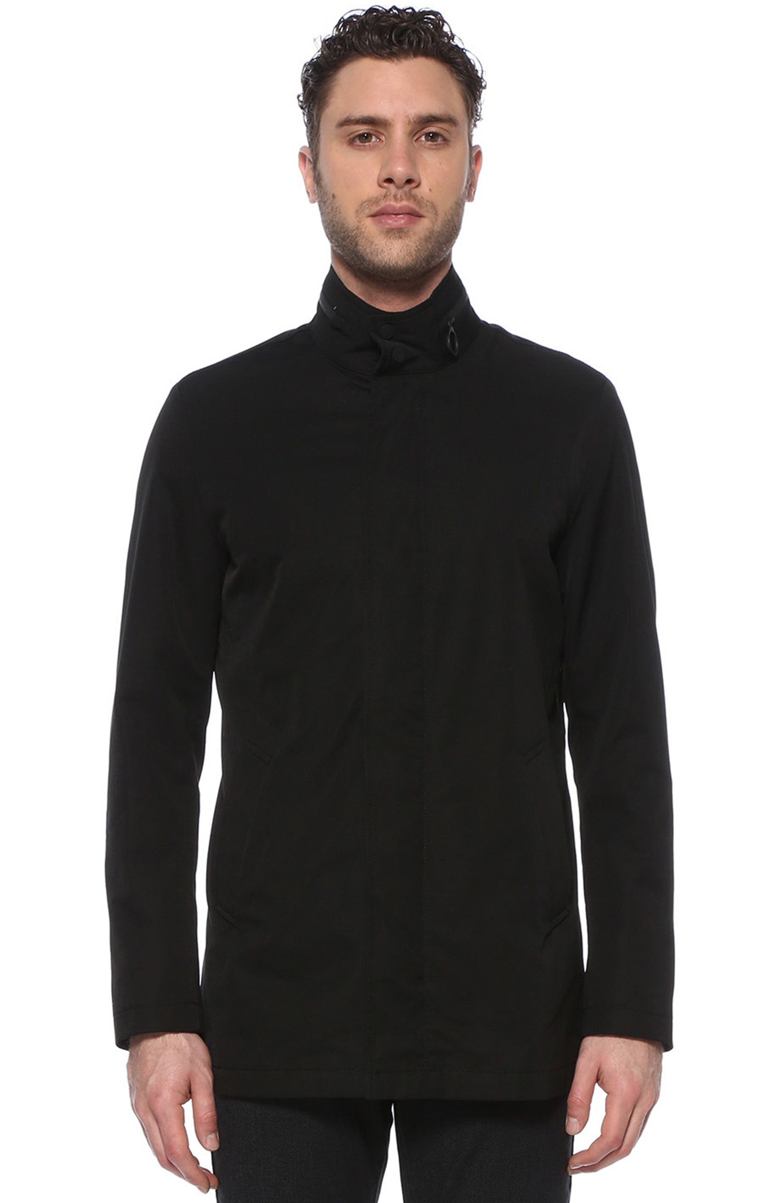 Siyah Dik Yaka Pardösü