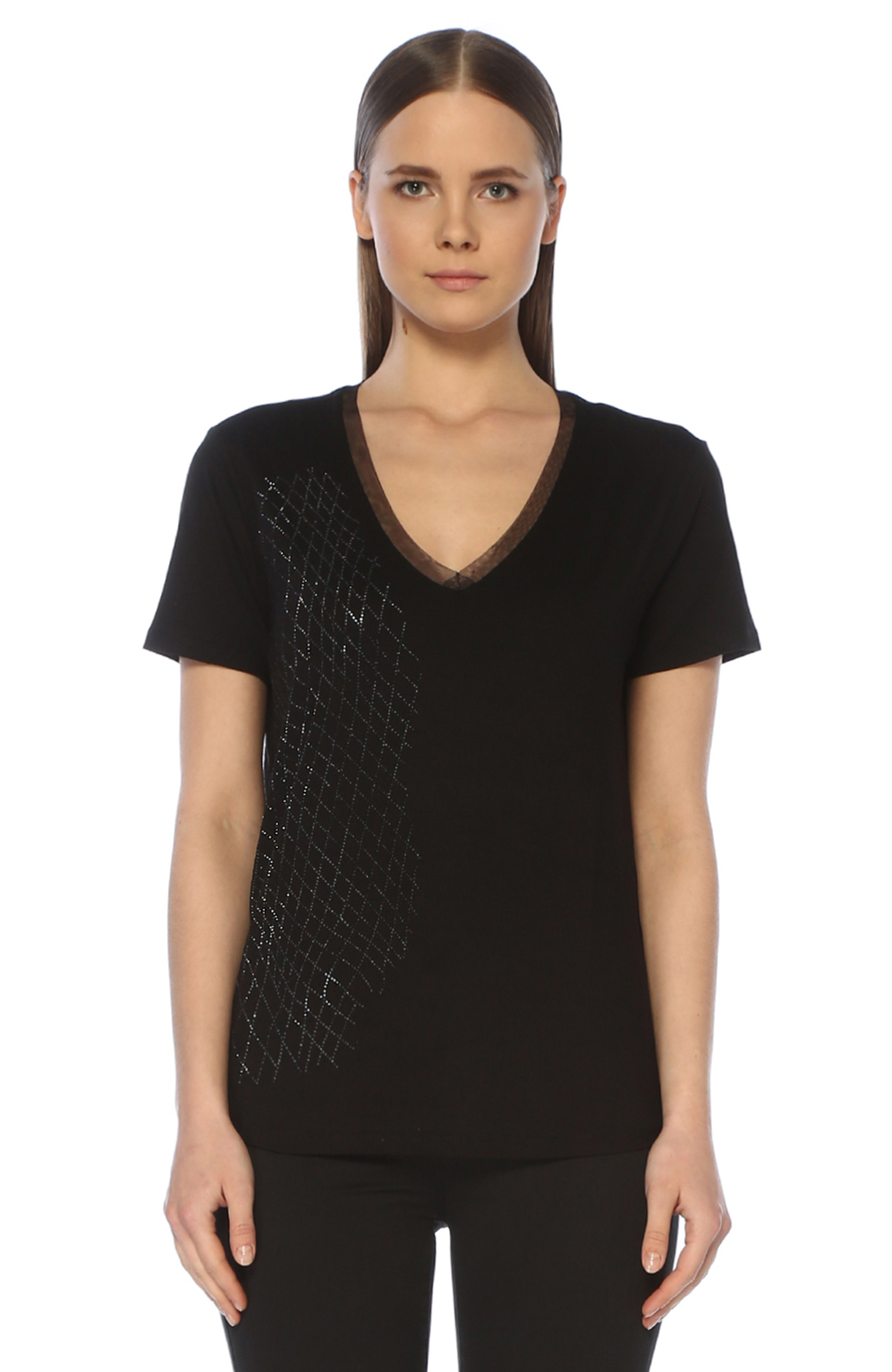 Basic Fit Siyah Taş Baskılı T-shirt Basic Fit Siyah Taş Baskılı T-shirt