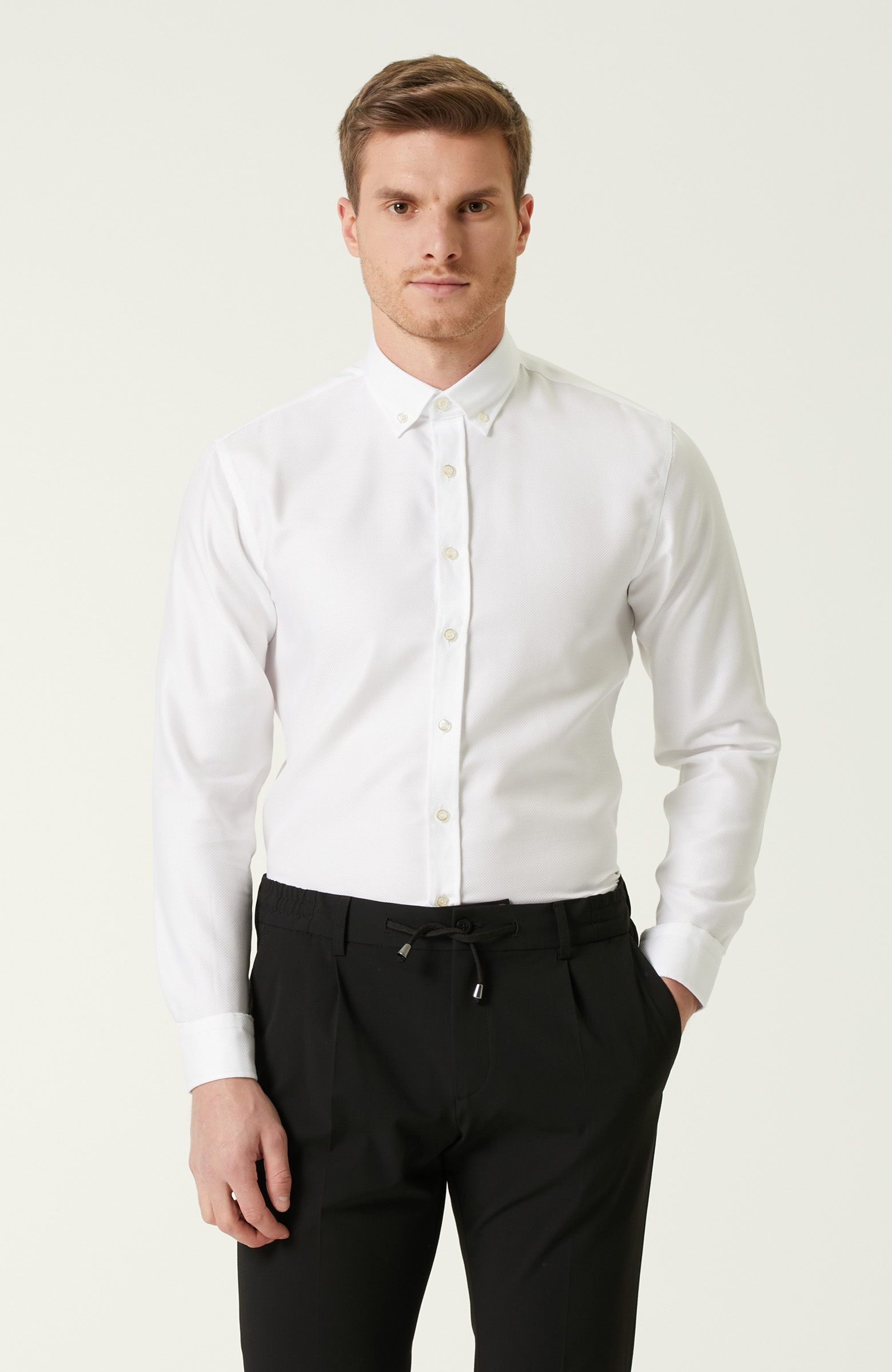 Slim Fit Beyaz Gömlek