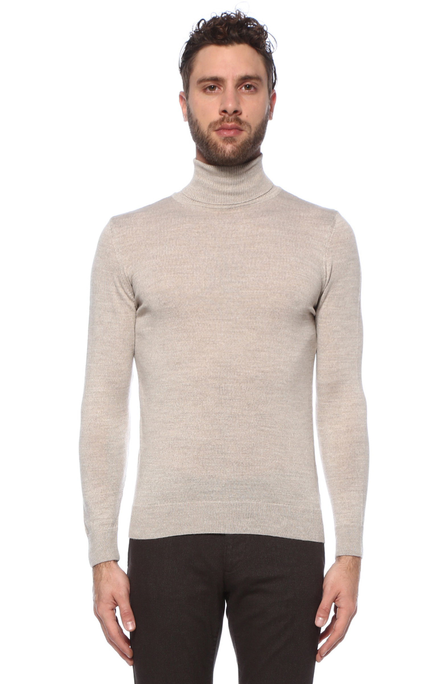 Slim Fit Bej Balıkçı Yaka Yün Kazak