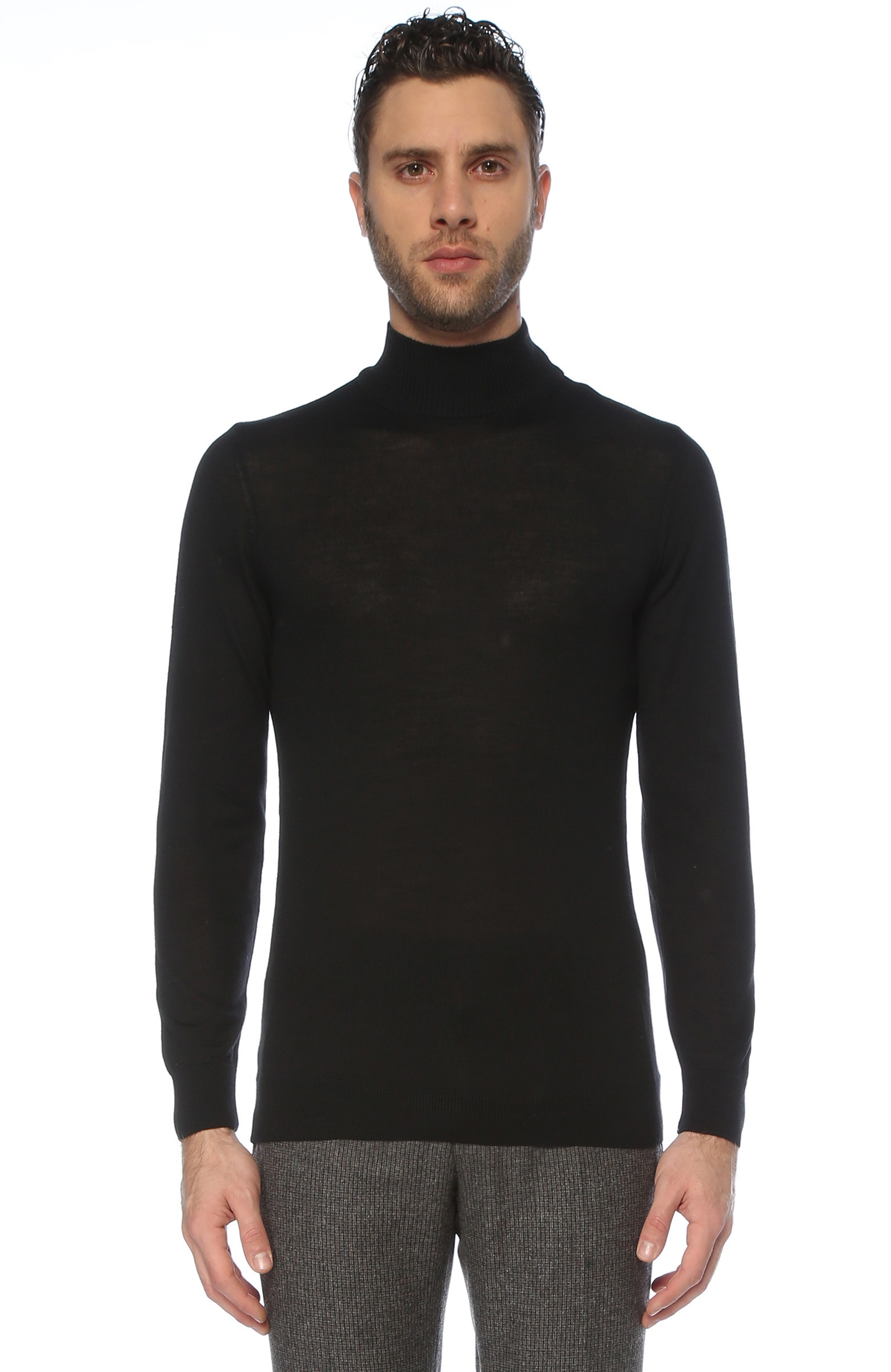 Siyah Balıkçı Yaka Yün Kazak