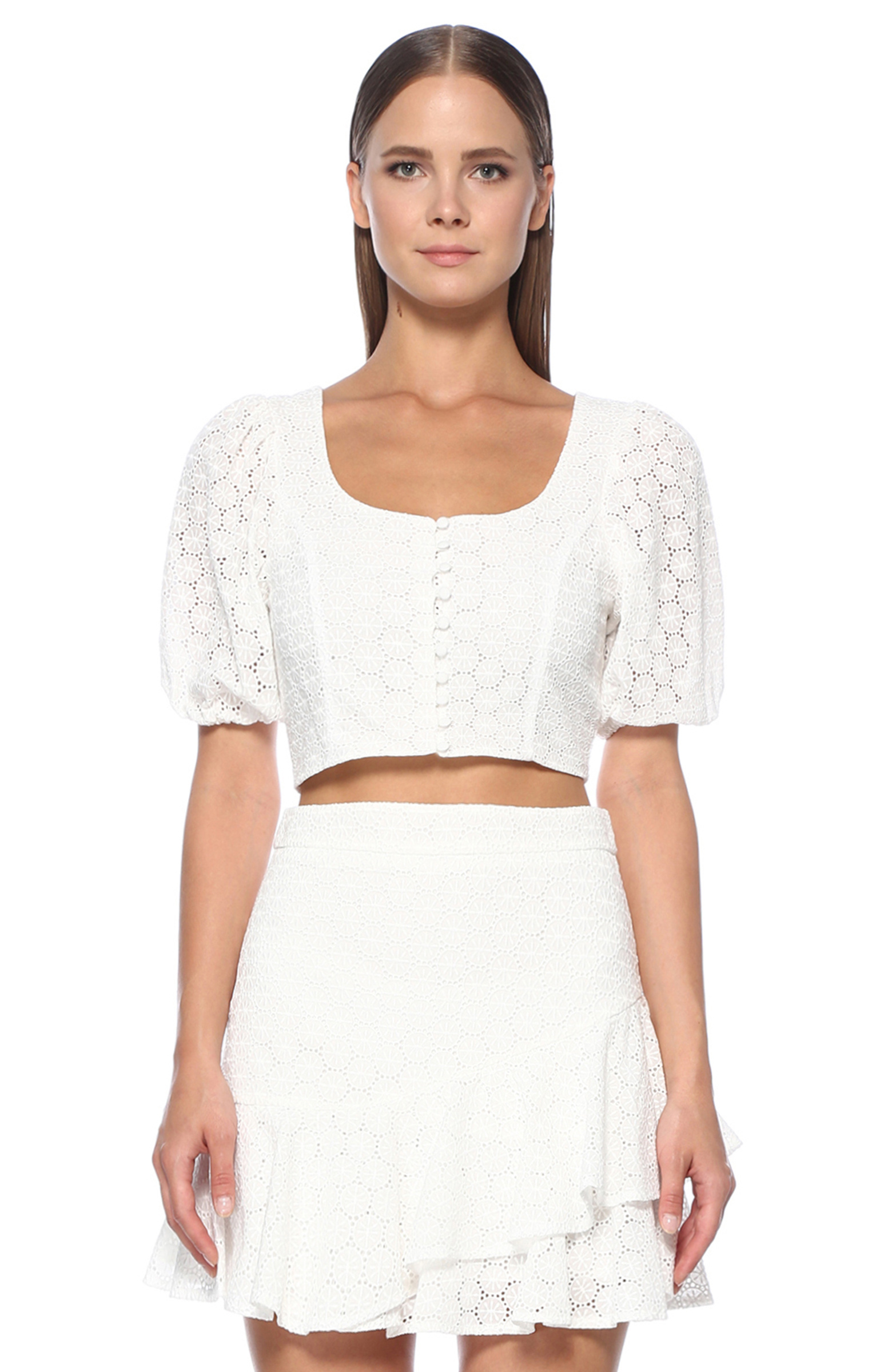 Ekru U Yaka Crop Güpür Bluz