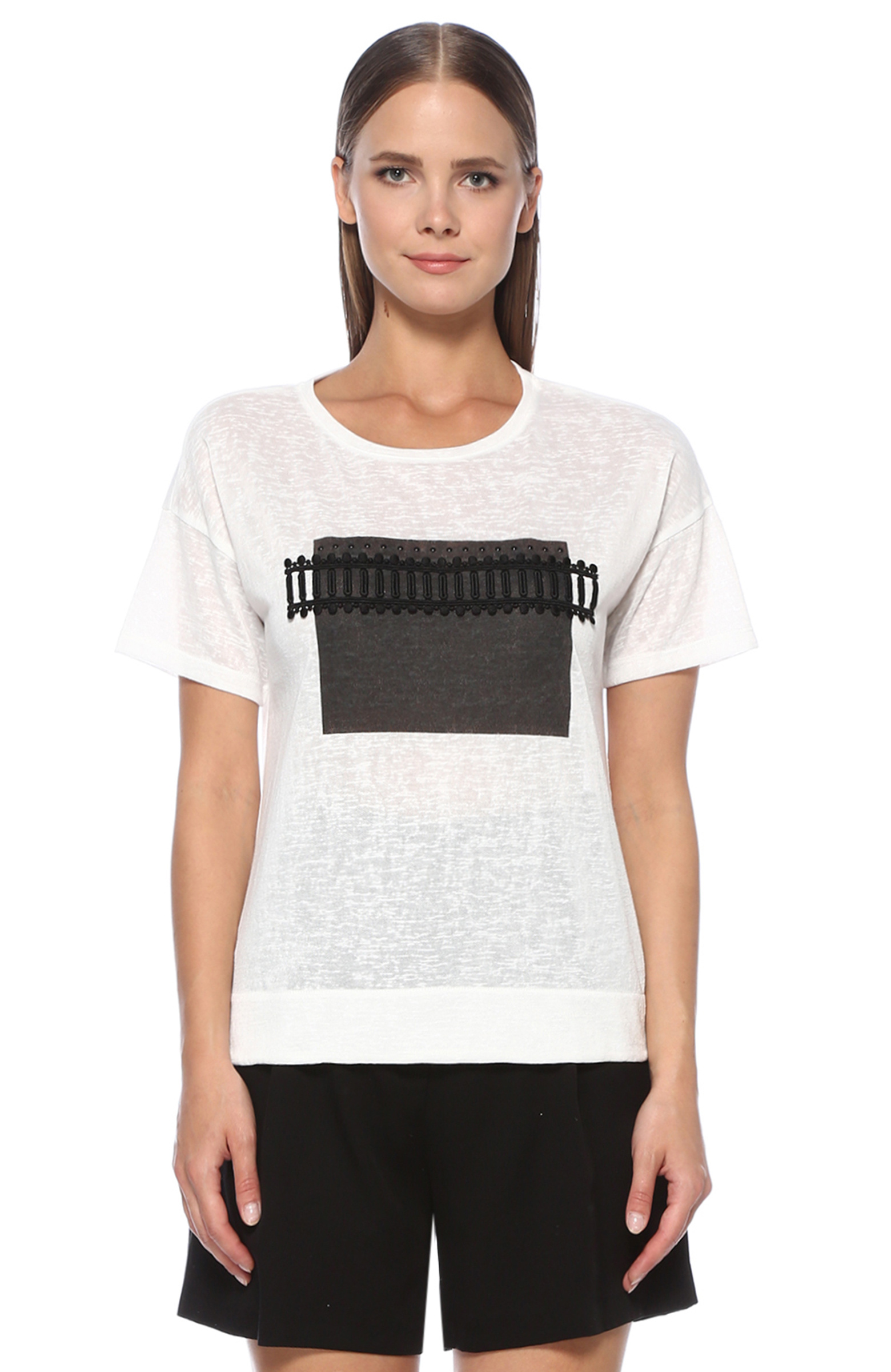 Beyaz Baskılı Nakış Detaylı T-shirt