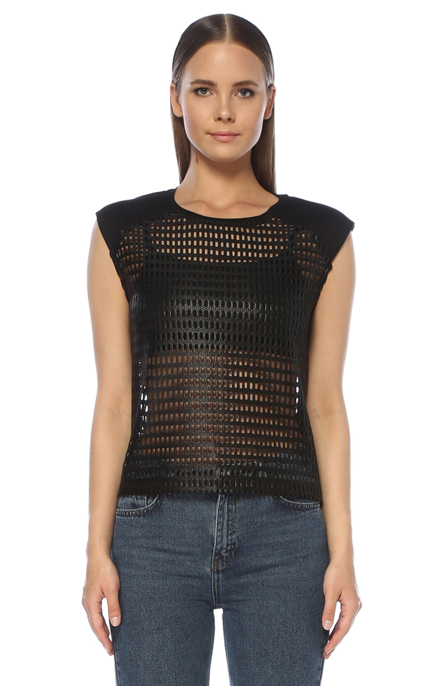 Siyah Delikli Kolsuz T-shirt