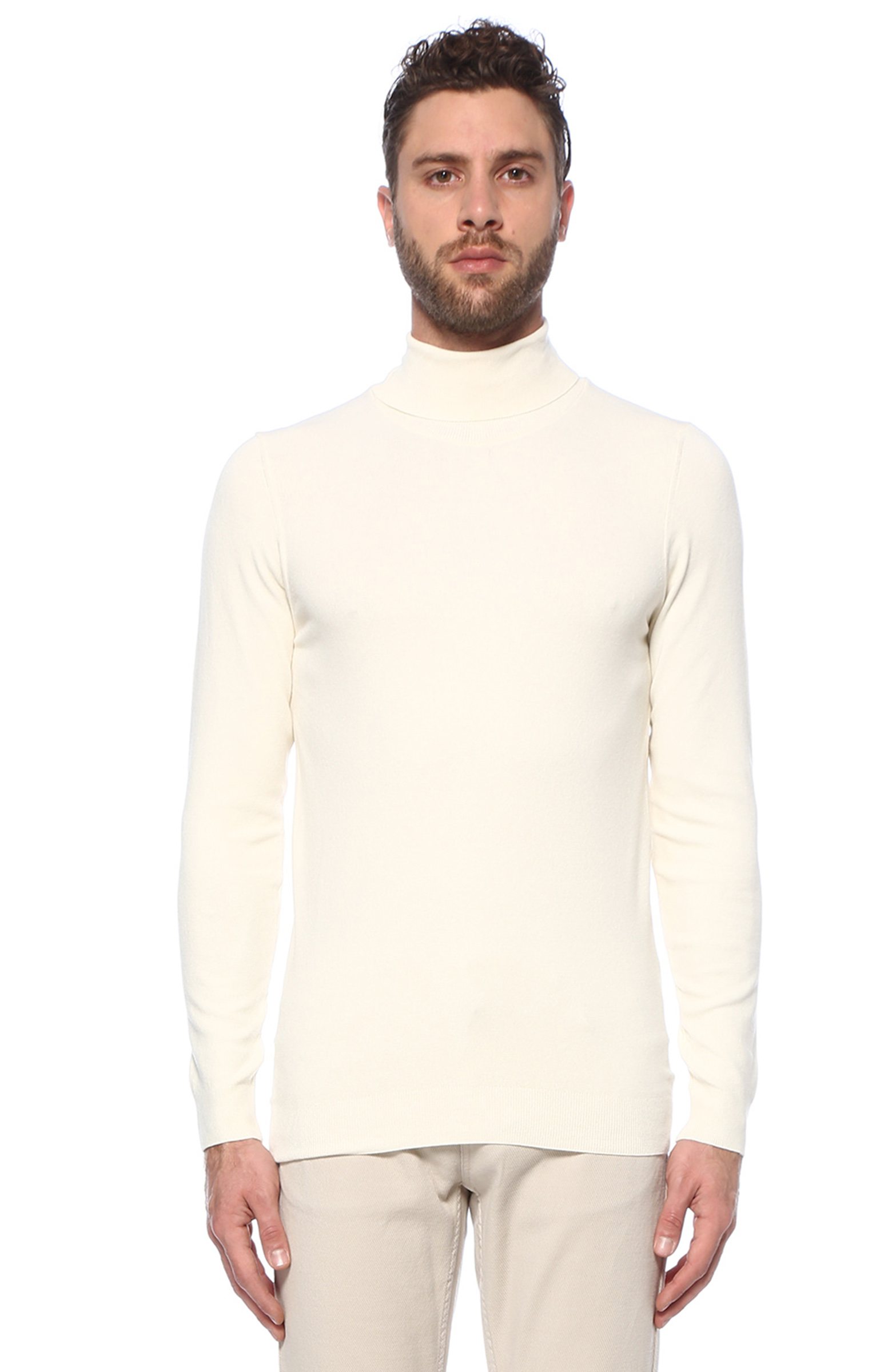 Ekru Balıkçı Yaka Triko Kazak Ekru Balıkçı Yaka Triko Kazak