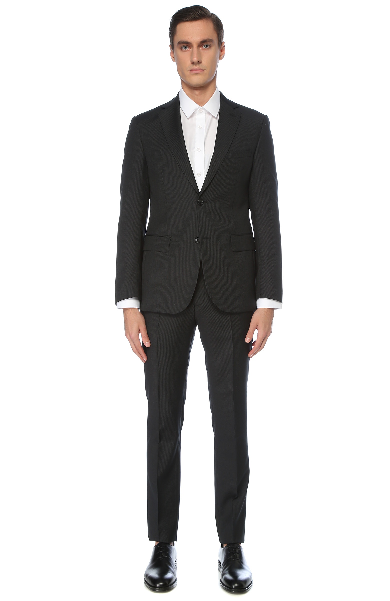 Siyah Kelebek Yaka Yün Takım Siyah Kelebek Yaka Yün Takım