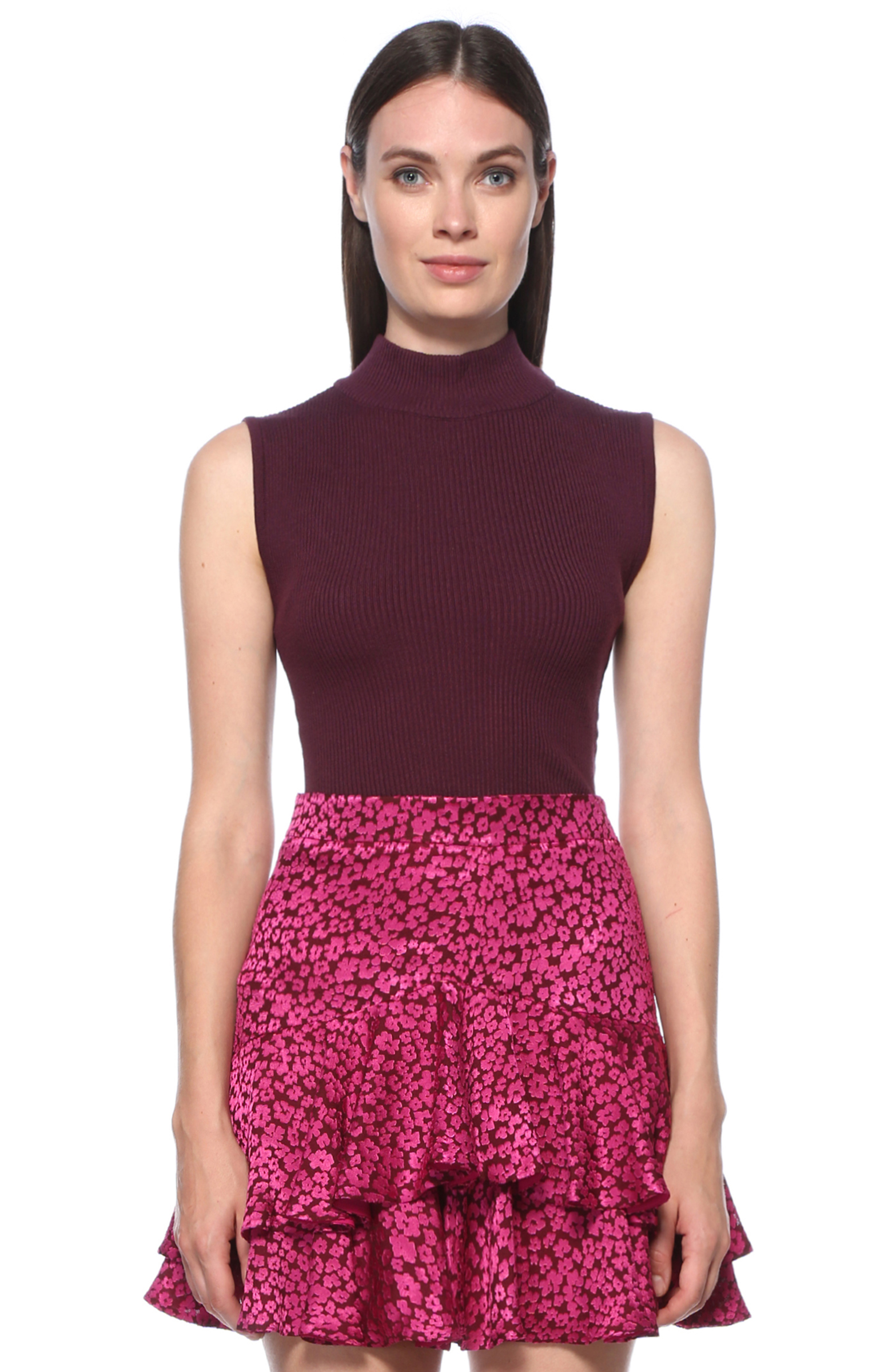 Slim Fit Mürdüm Balıkçı Yaka Kısa Kollu Triko Slim Fit Mürdüm Balıkçı Yaka Kısa Kollu Triko