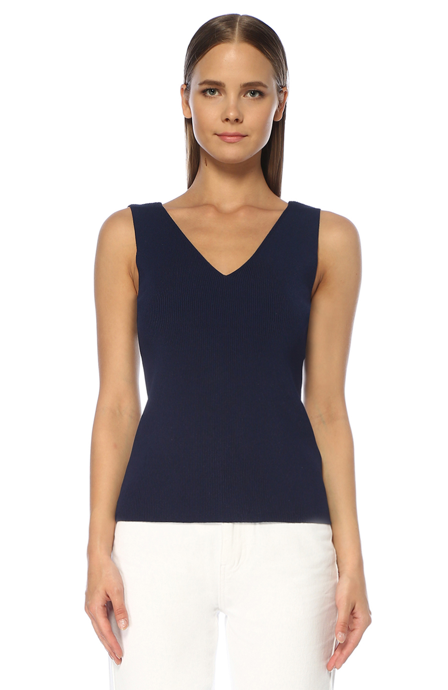 Lacivert V Yaka Atlet